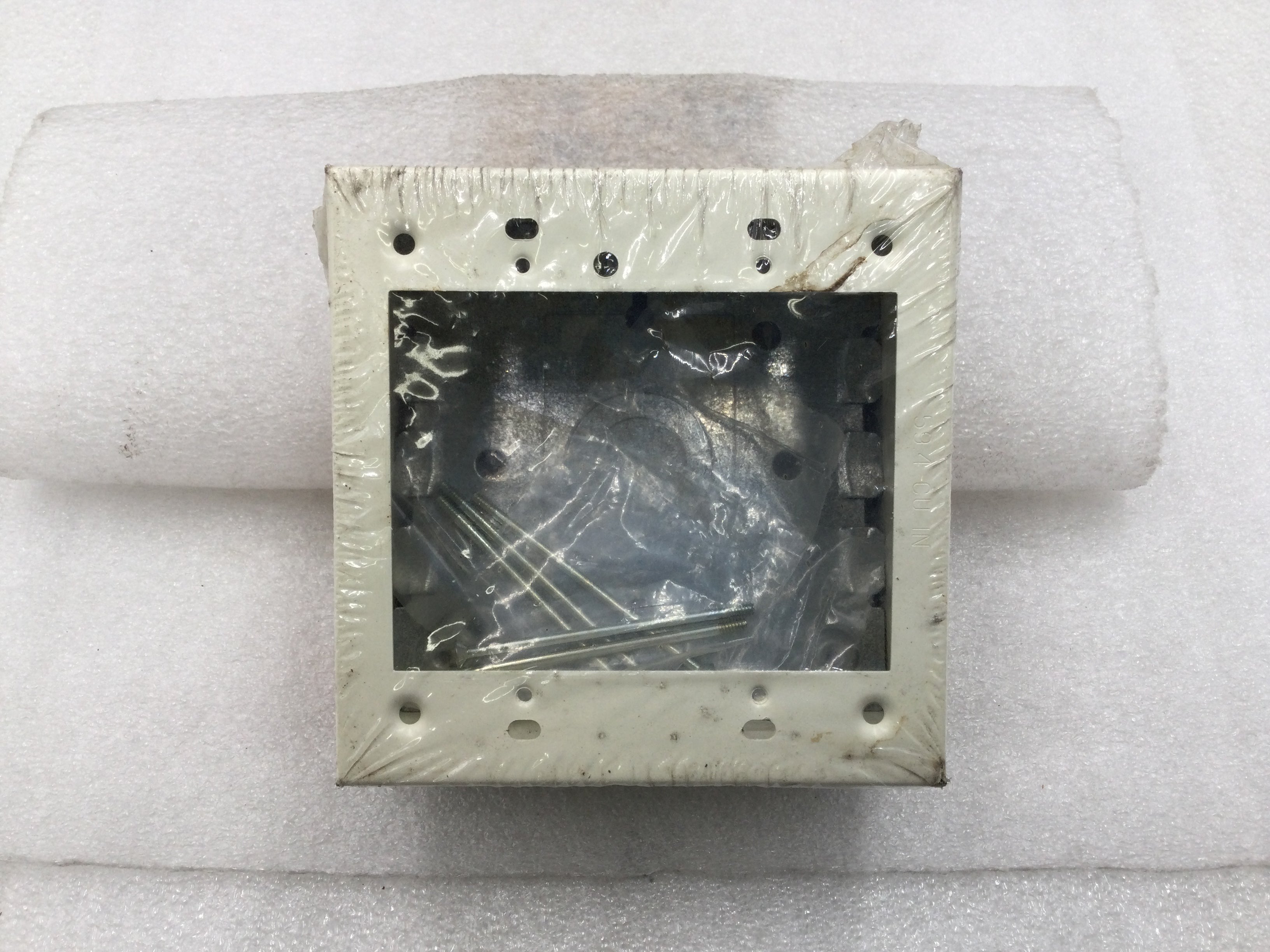 Wiremold V5744-2 500-700 Series 2 Gang Fire Alarm Extra Deep Receptacl