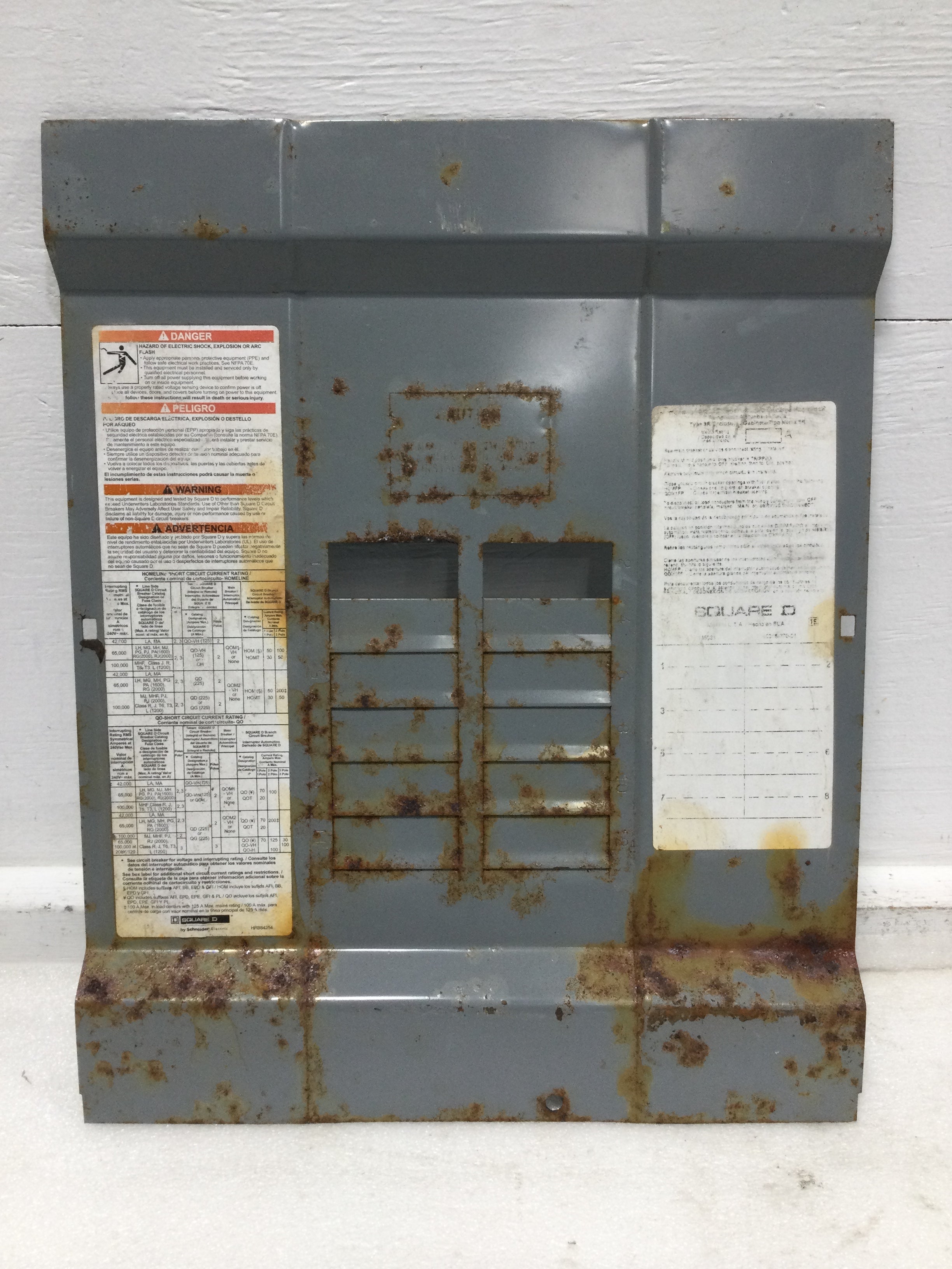 Square D QO112L125 125 Amp 12 Space 120/240V Dead Front w/Main 17 3/8"