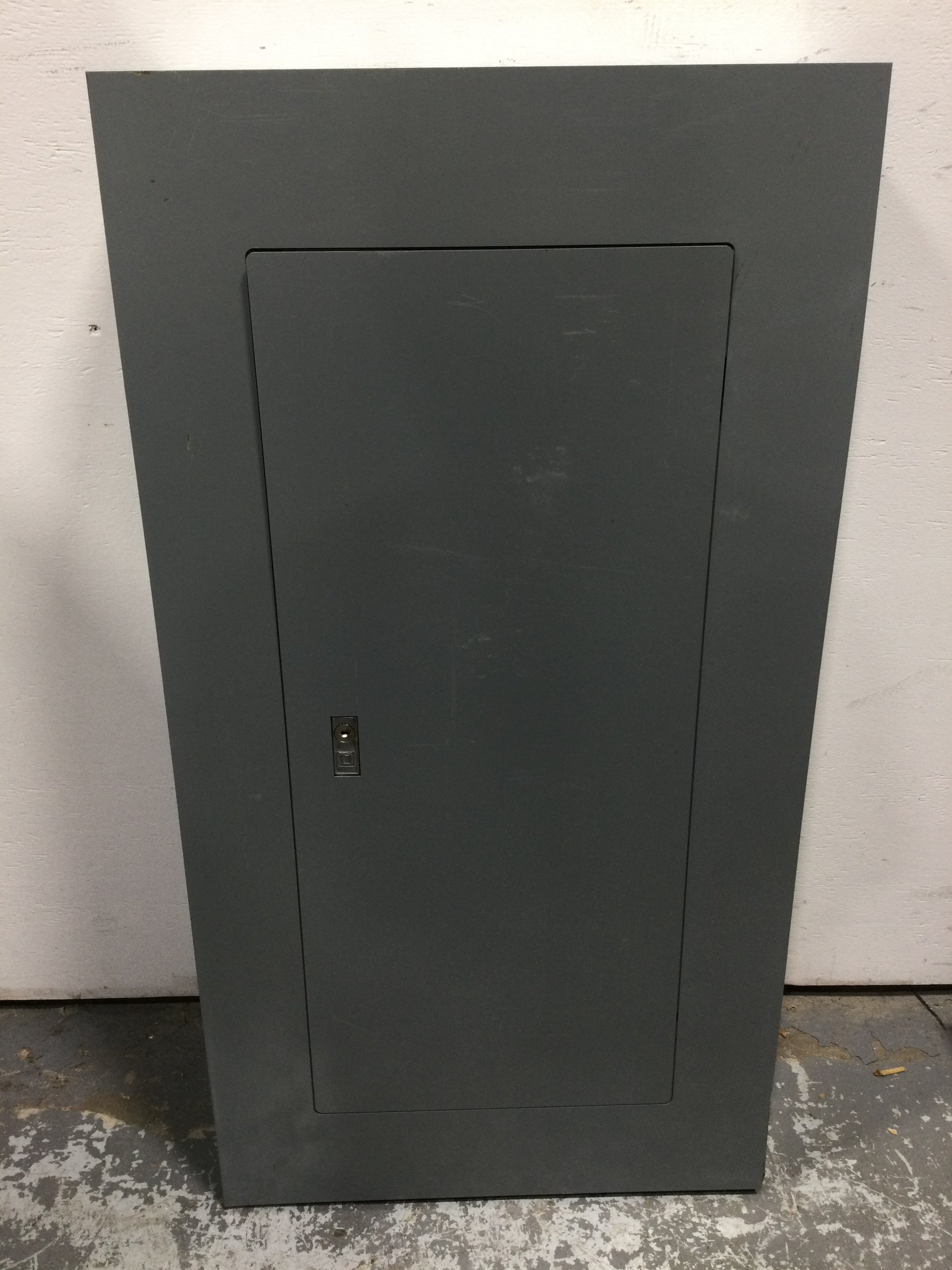 Square D 2943225690110001 Type NF 3 Phase 100A 480Y/277V 42 Circuit Co