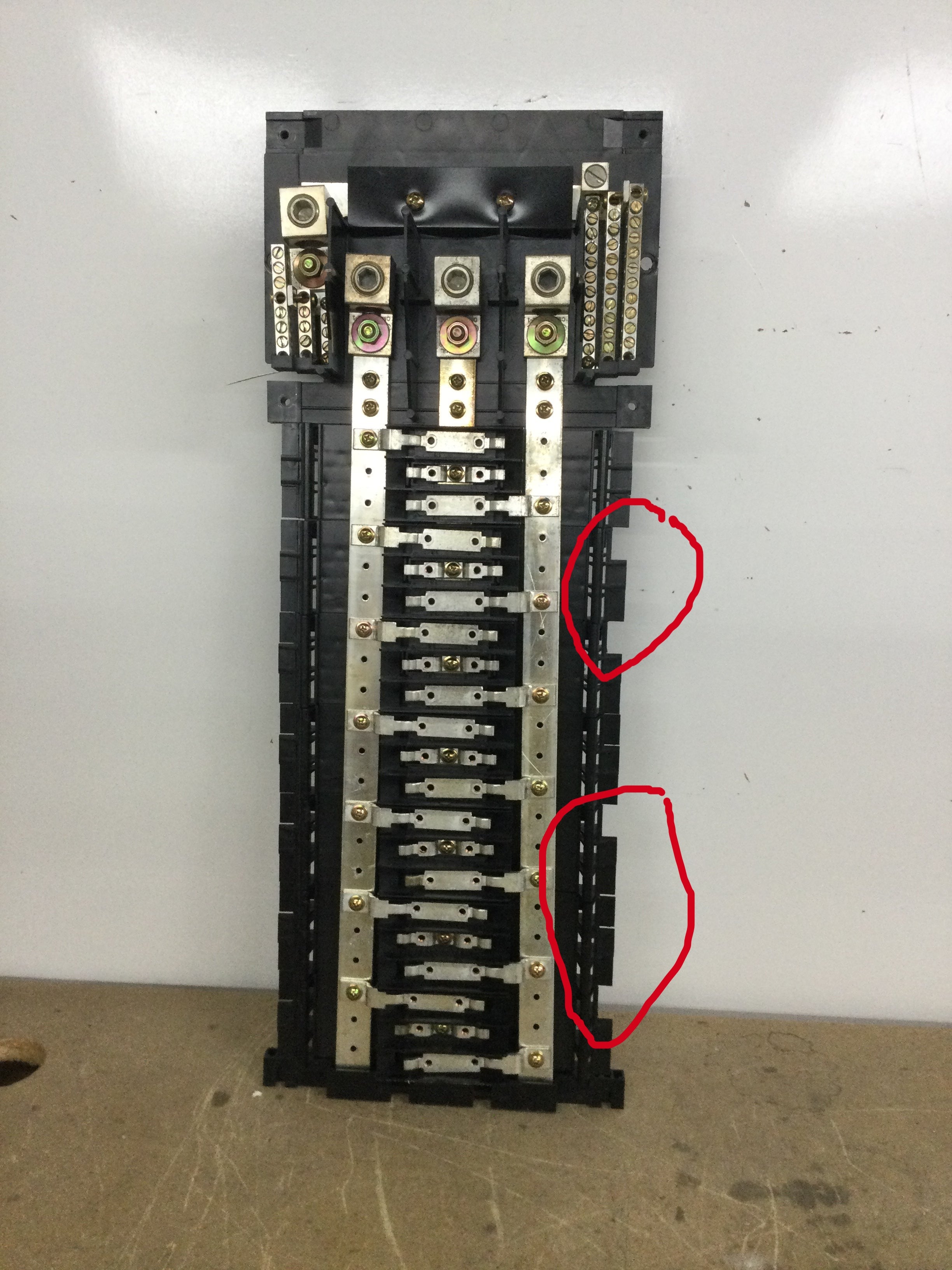Square D NQOB Series E 225 Amp 42-Space 42-Circuit 3 Phase Panelboard