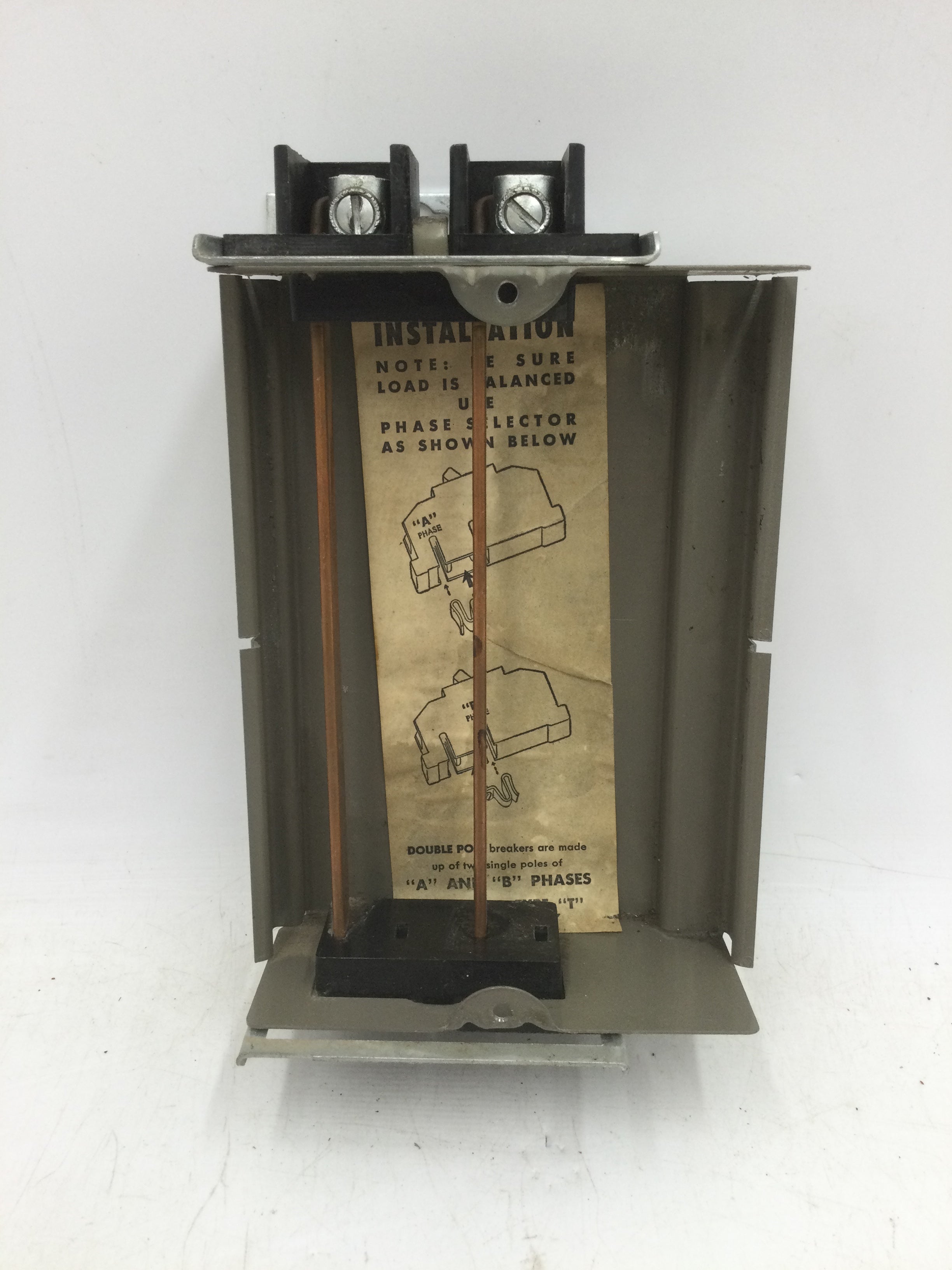 Zinsco A and B Phase 100A 120V 6 Space Load Center Interior Type T Mai