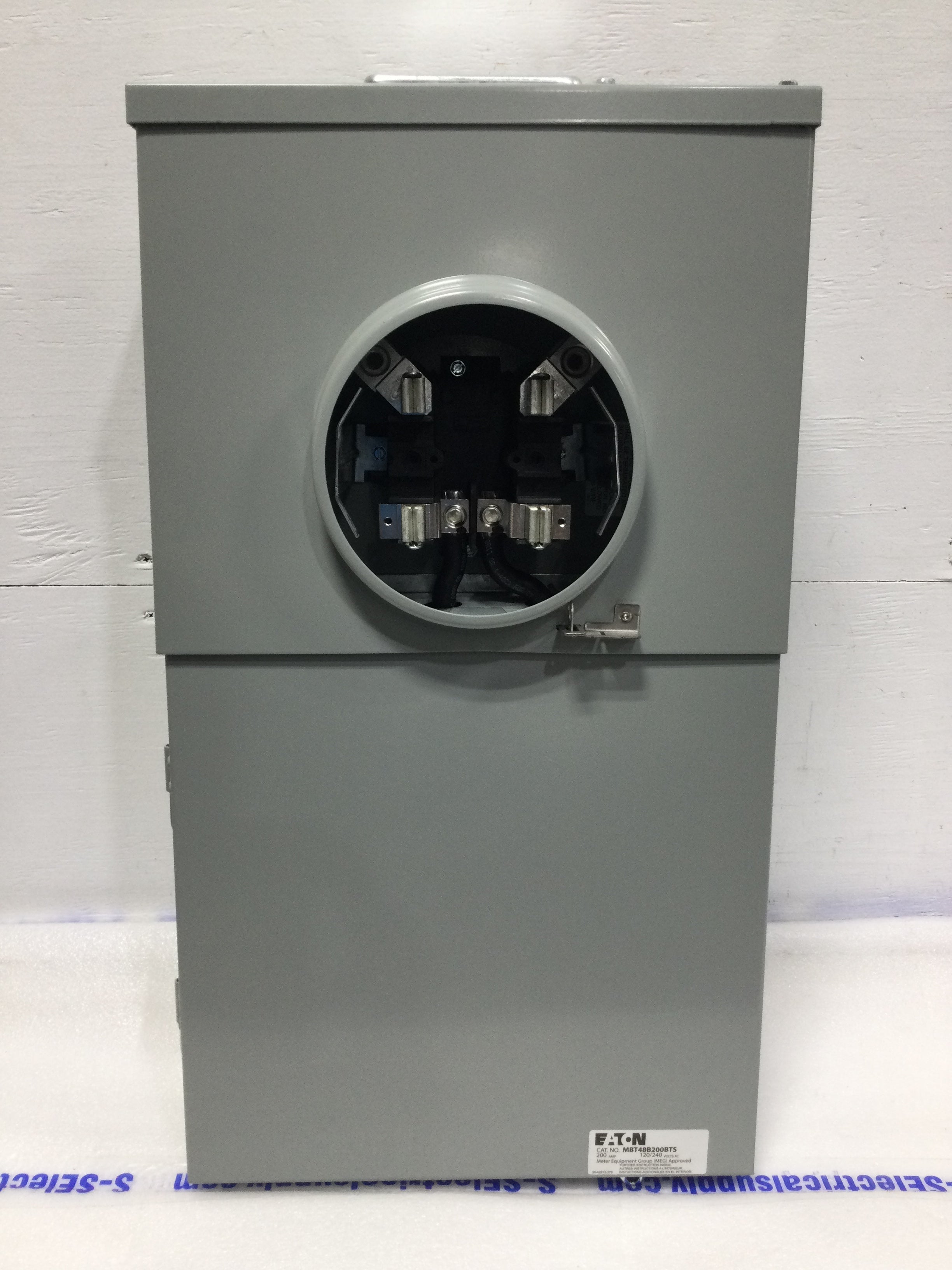 Eaton MBT48B200BTS 200 Amp 4 Space 120/240V Type BR Outdoor Meter Brea