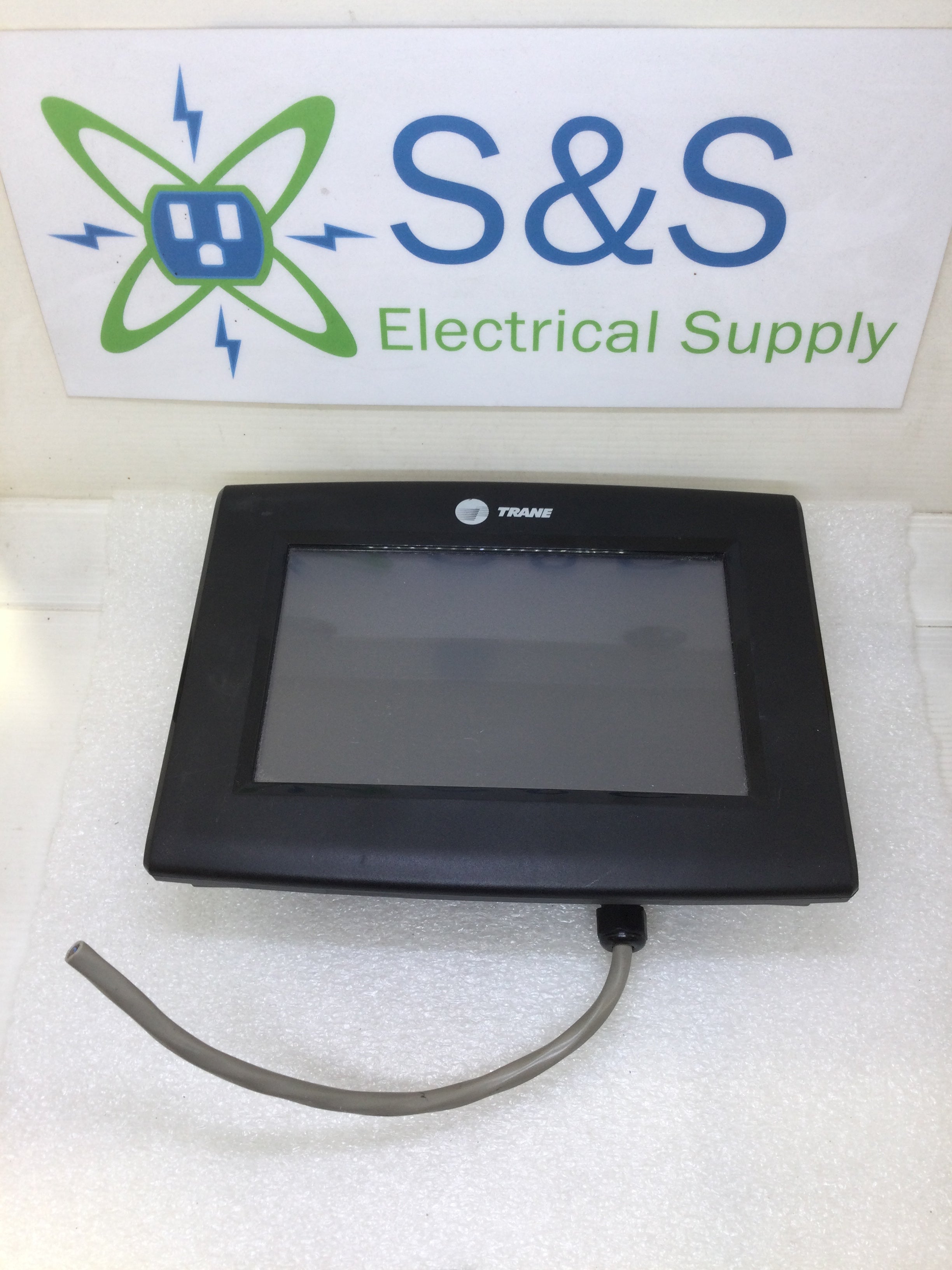 Trane TD7 7-inch touch-sensitive color display for use with the Tracer