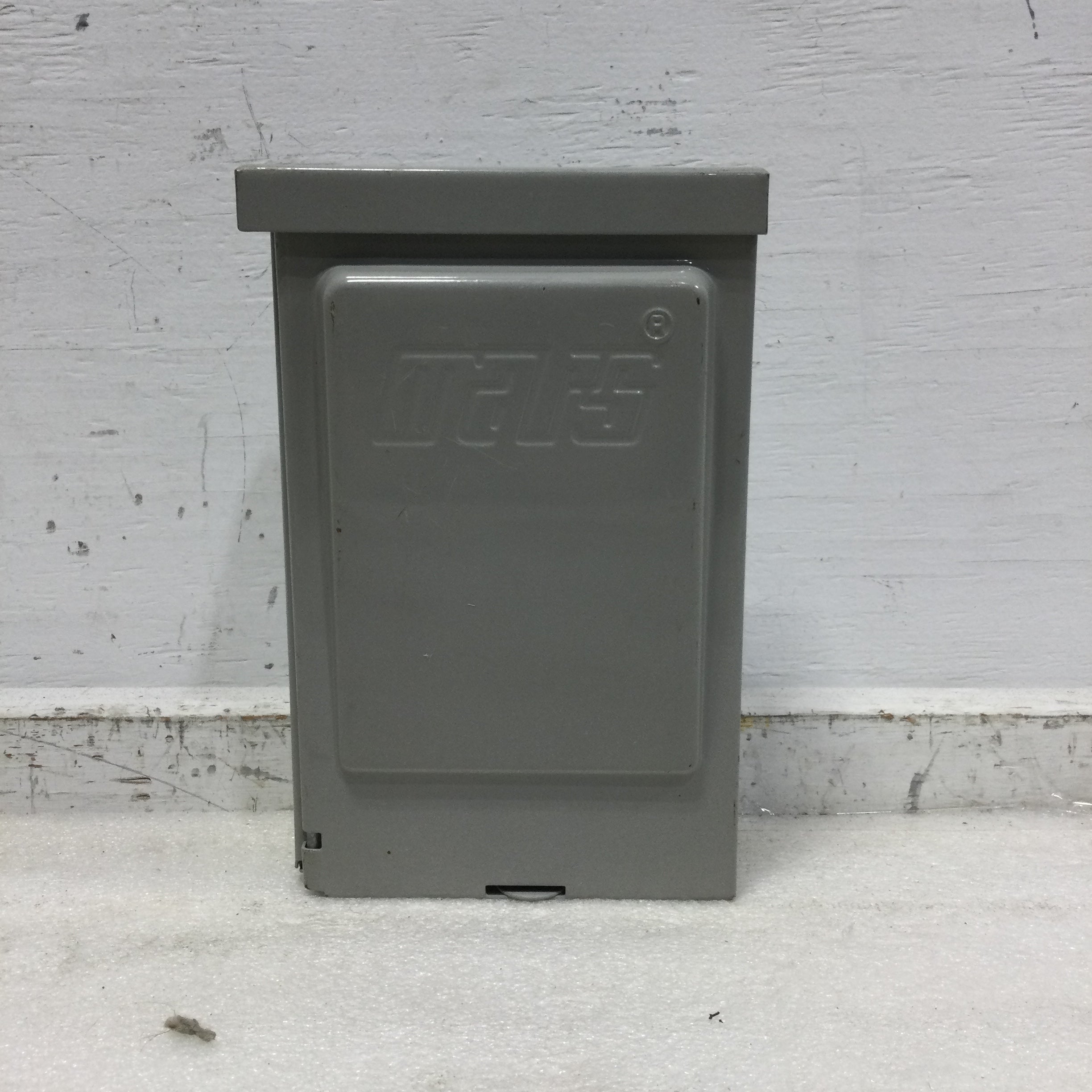 MARS A/C Disconnect - Fused 30-amp Nema Type 3R Enclosure - Model 8031