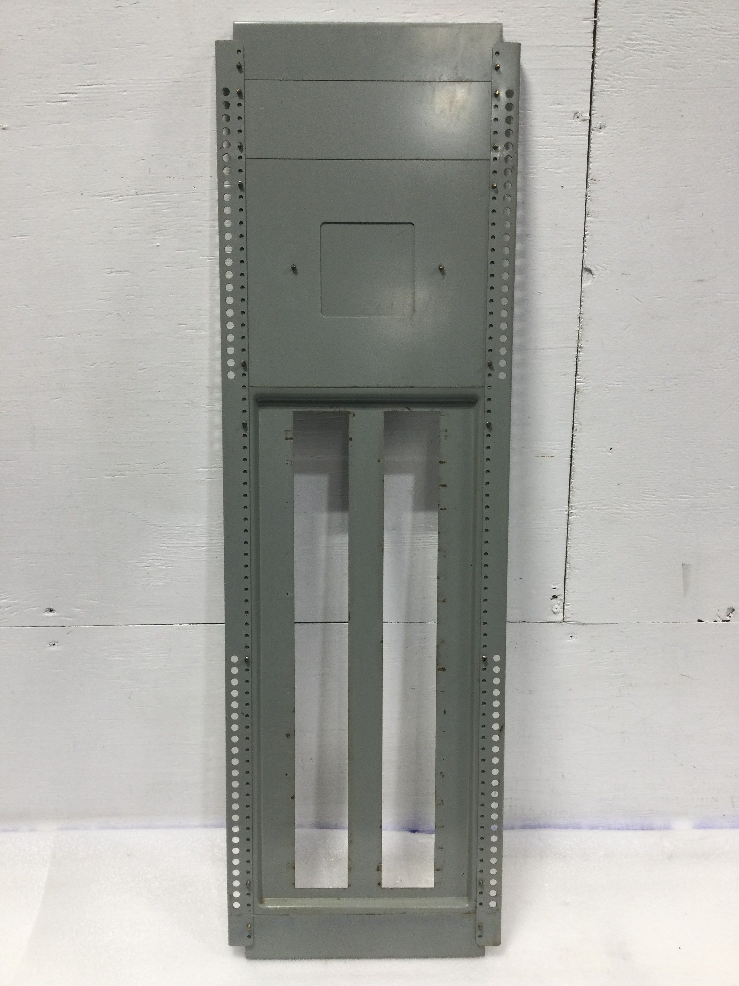 Eaton PRL1A 225 Amp 42 Space 208Y/120V Dead Front Only w/Main 39 1/2"