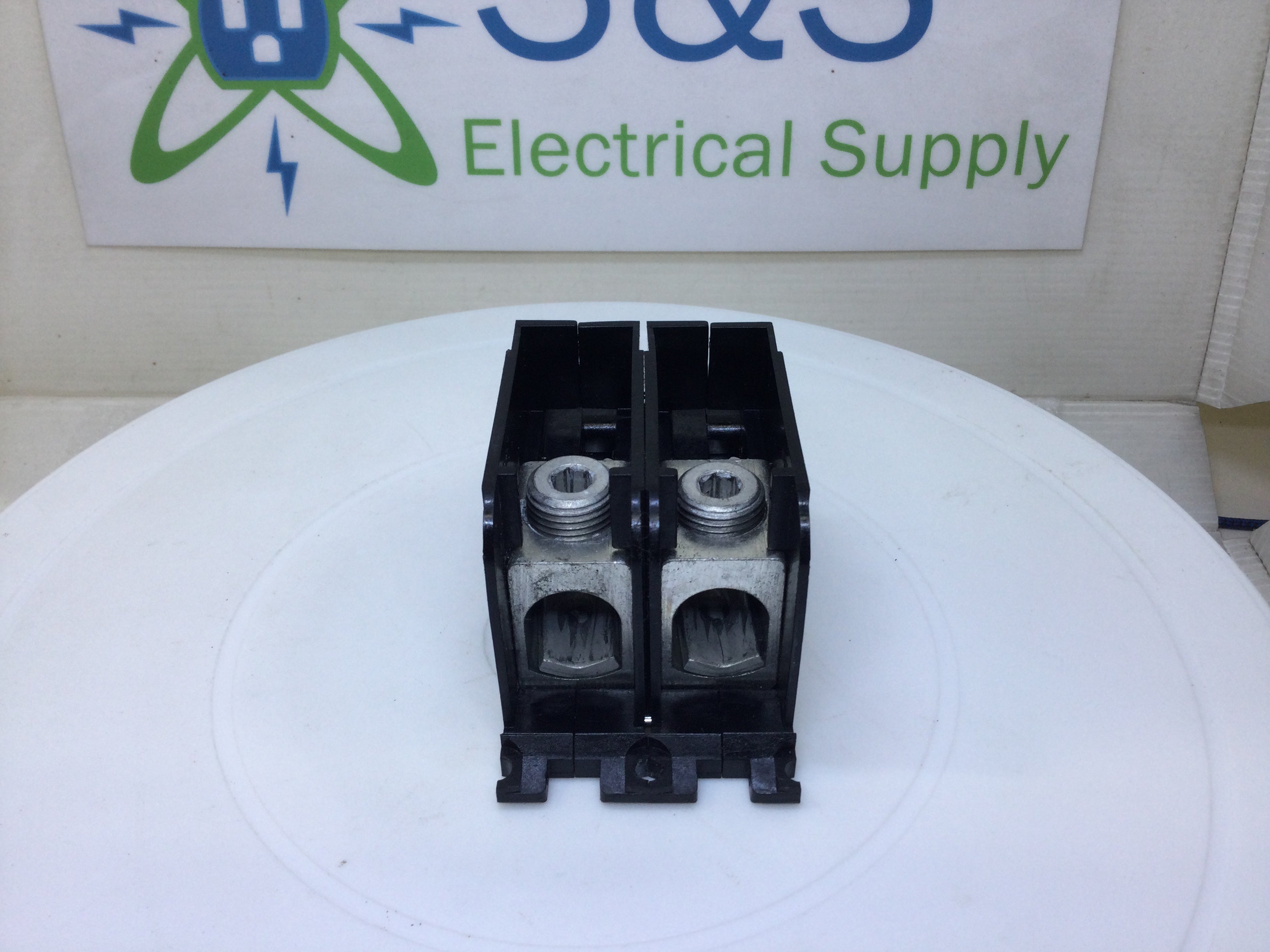 Siemens/Electricenter ECLK2225 225 Amp 240V 2 Phase Sub-Feed Lug Acces