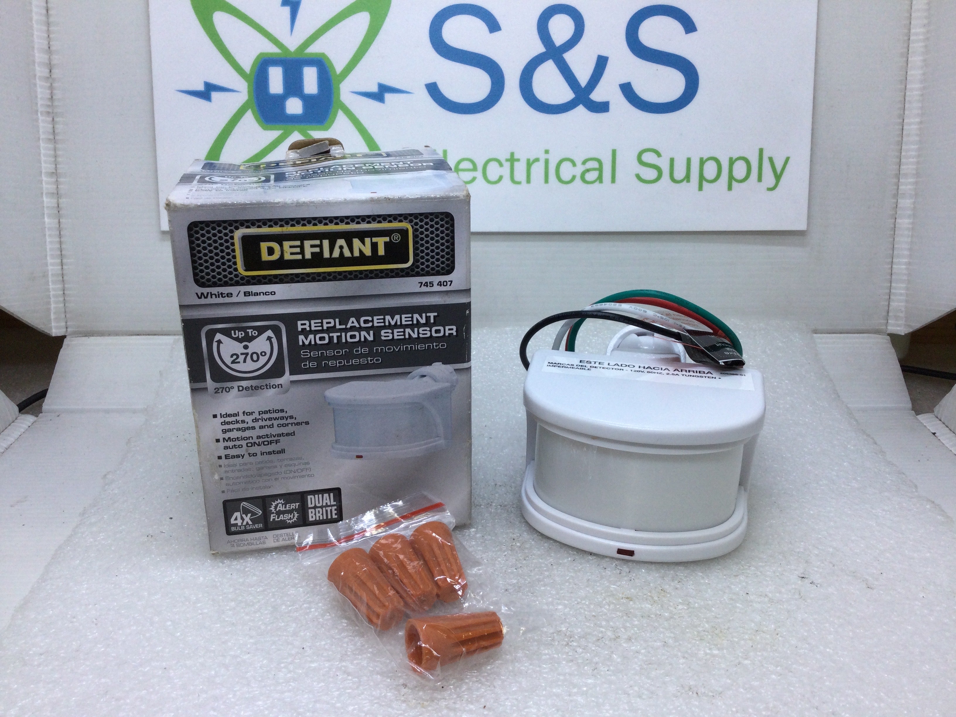 Defiant 745 407 Motion Sensor Replacement 300 Watt Max. 120V 60Hz 270