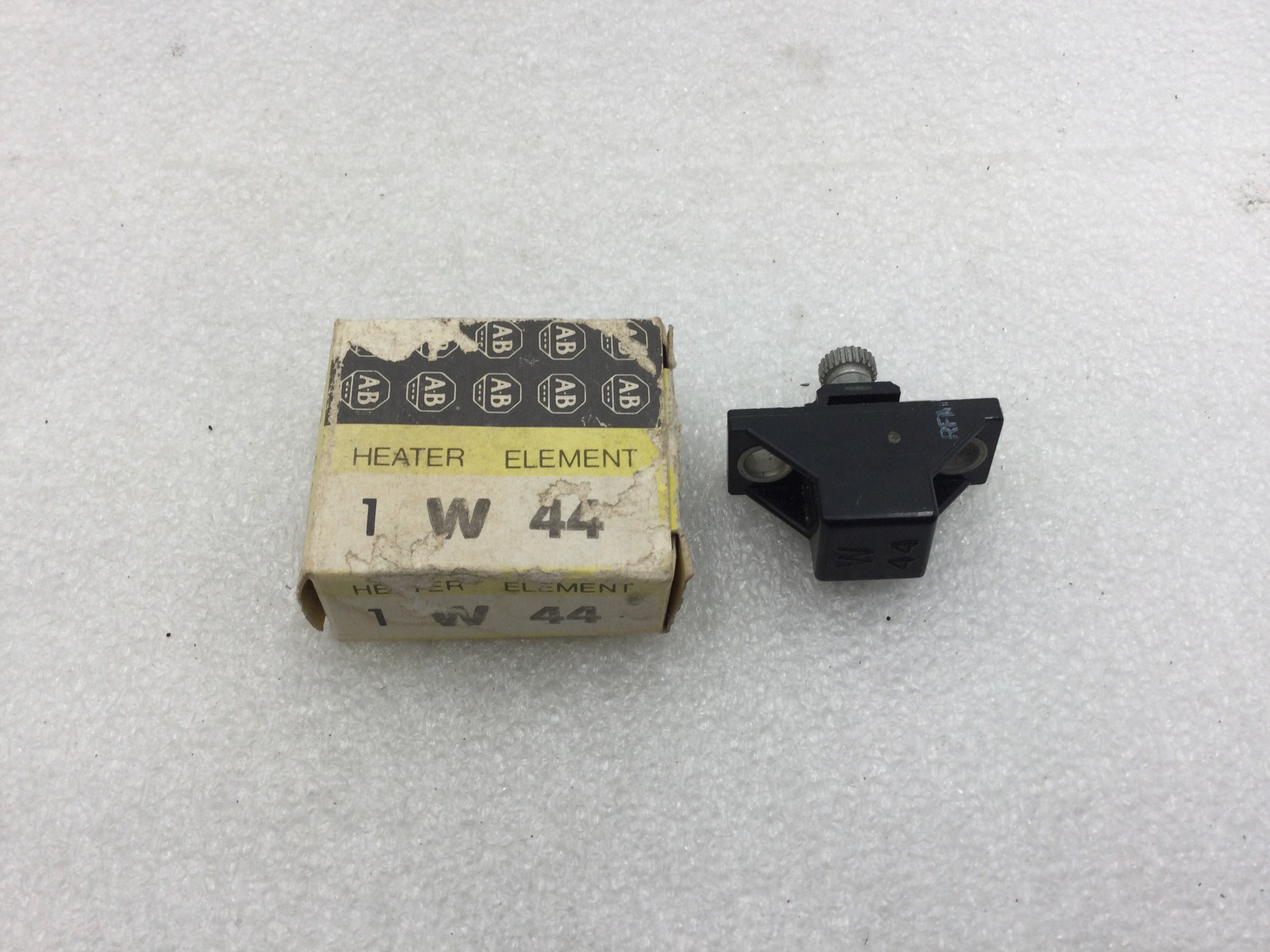 Allen-Bradley W44 Overload Heater Element for 500 Series Motor Starter