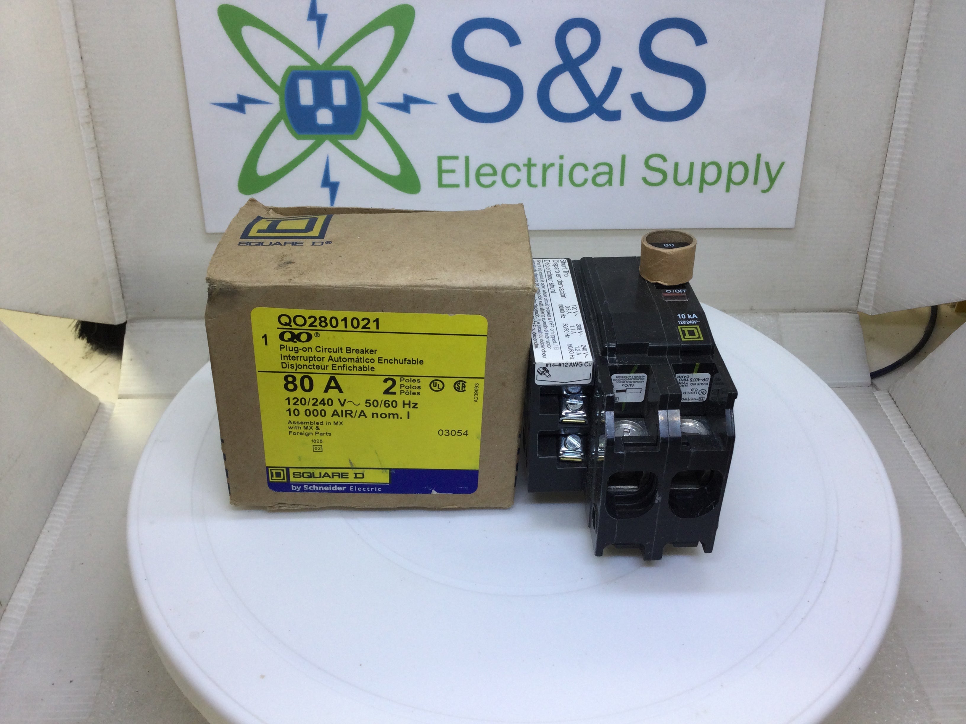 Square-D QO2801021 80 Amp 2 Pole 120/240V Circuit Breaker w/ Shunt Tri