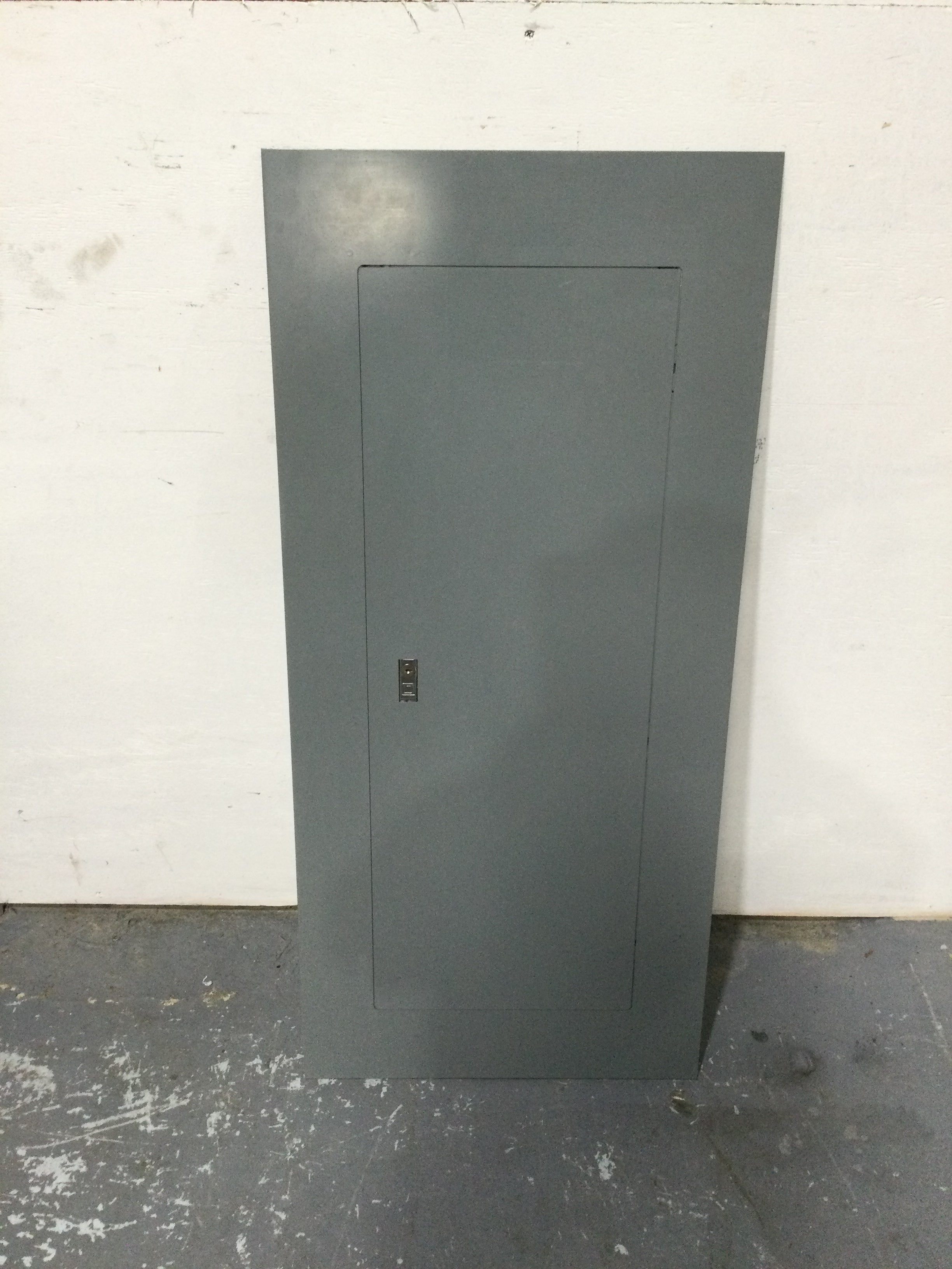 Square D NC44S 225 Amp 240Vac-48VDC 3 Phase 4 Wire NQ Panelboard MH44