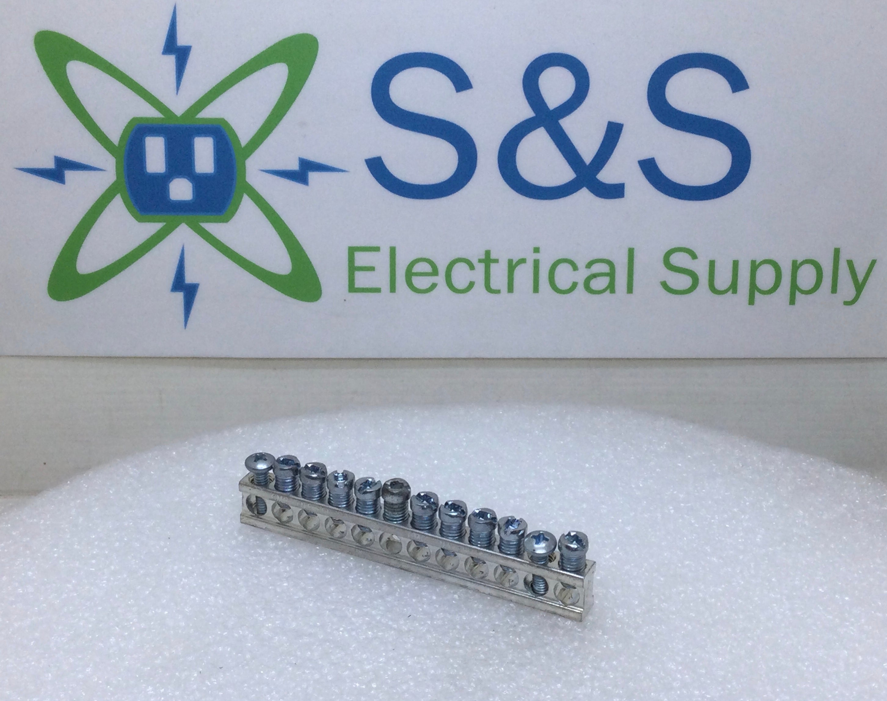 Square D 12 Position 4-14 AWG CMC NA75B Grounding Bar 3 3/4" x 1/2"