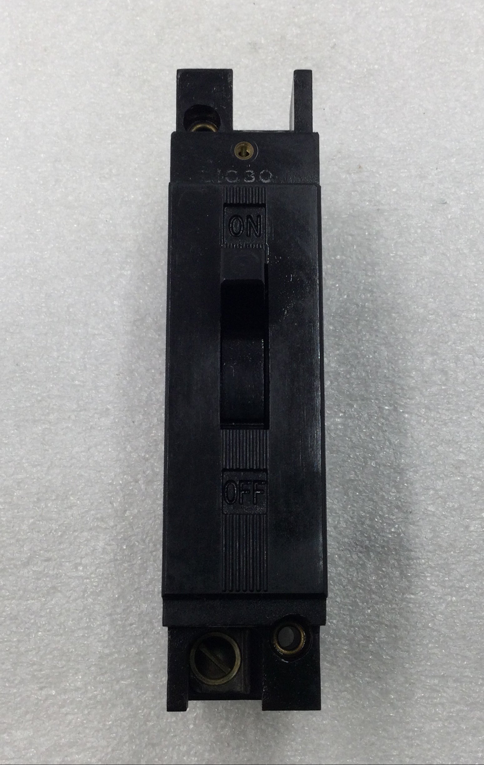 Westinghouse E1030 30 Amp 1 Pole 120V Type E Circuit Breaker - Cosmeti