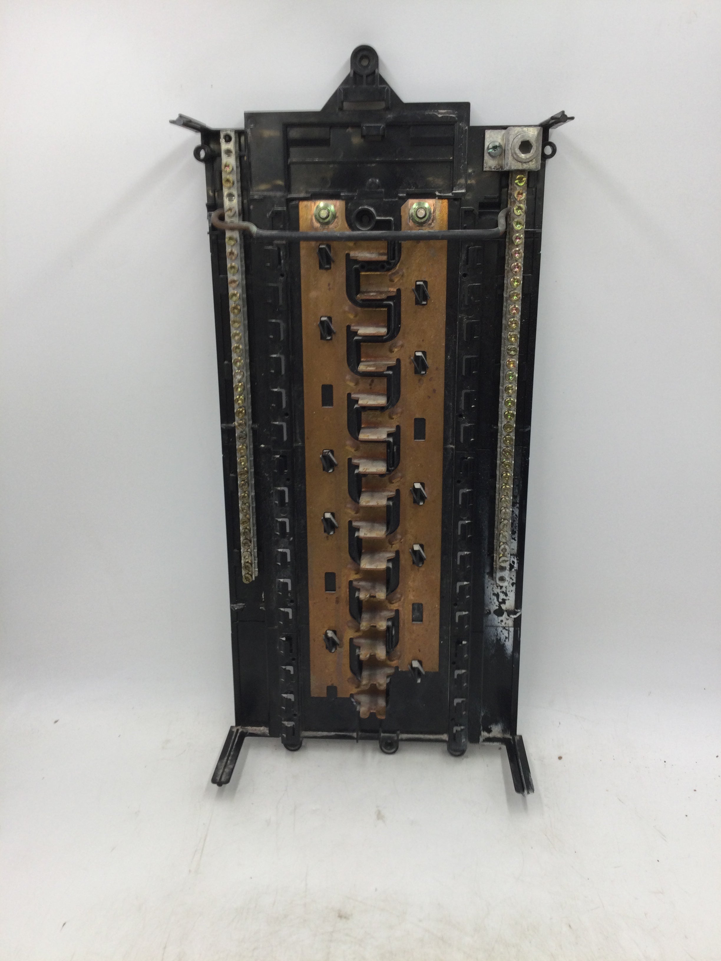 Siemens 15 Space/40 Circuit MLO/MB Copper Buss 200A 120/240V Type Q Gu