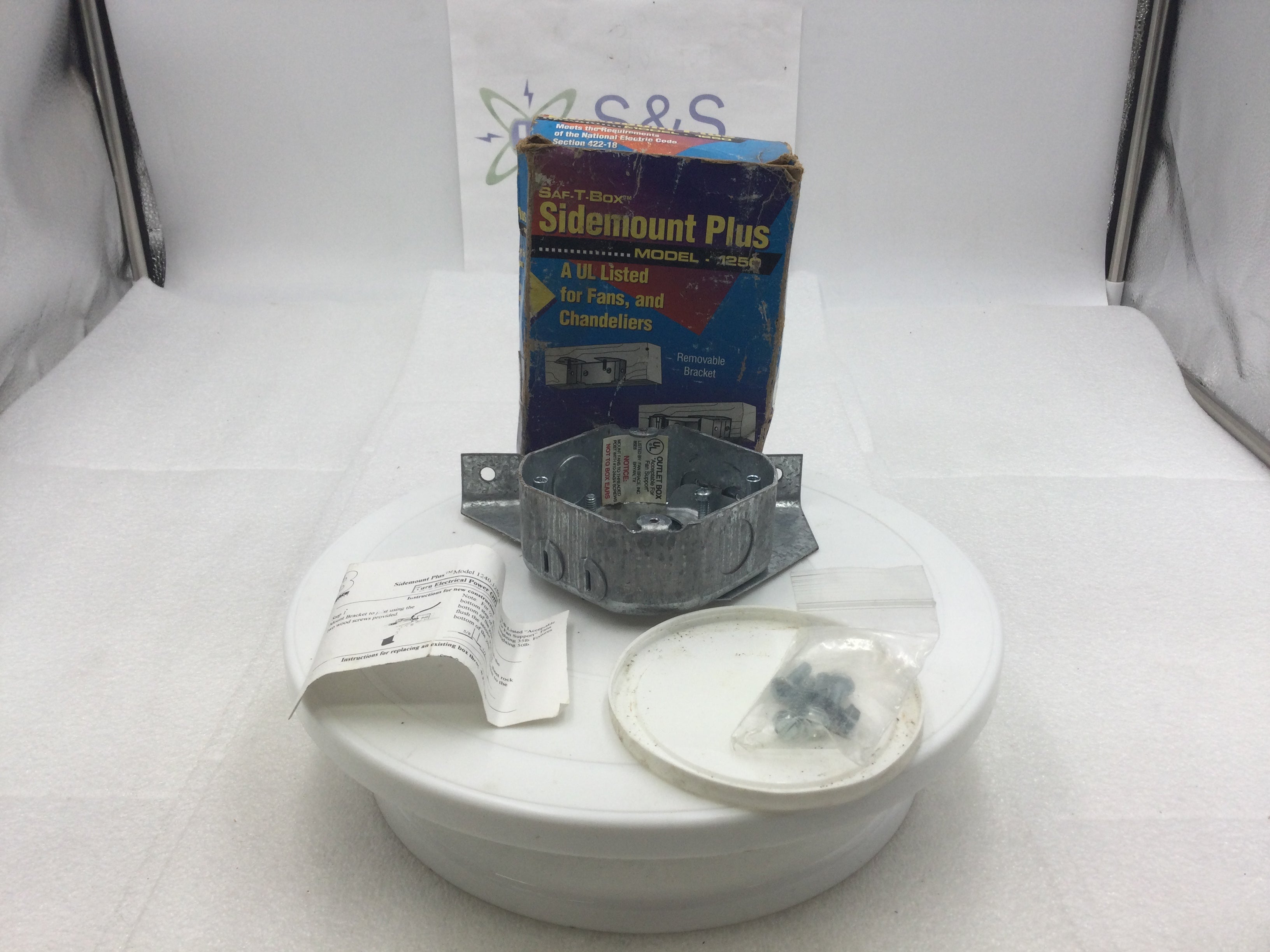 Saf-T-Box Sidemount Plus Model #1250 Fan Mount Kit