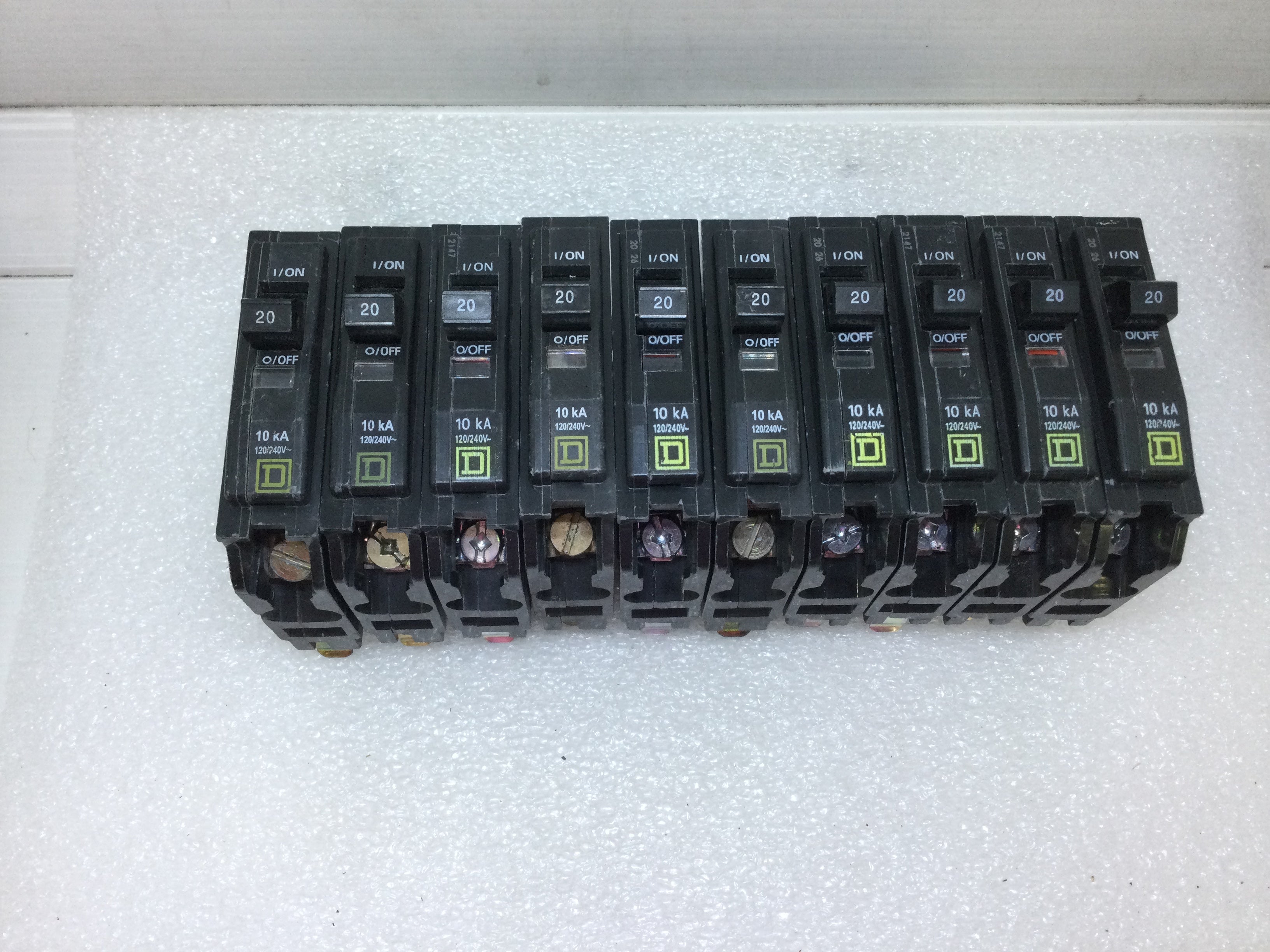 Square D QO120 Single Pole 20A 120/240VAC Type QO Circuit Breaker (Lot