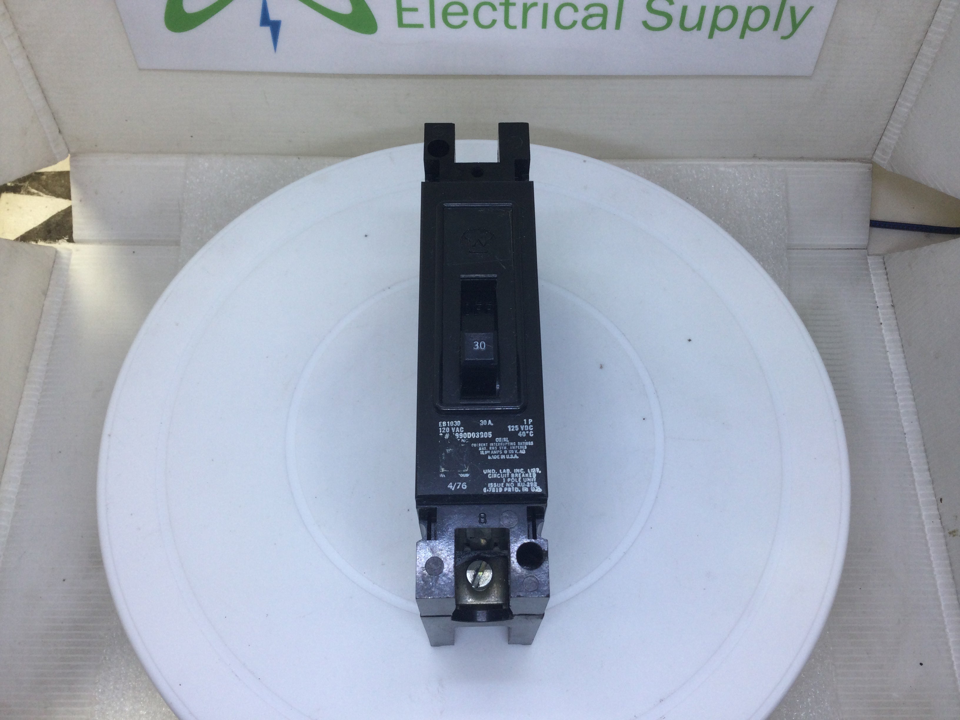 Westinghouse EB1030 30 Amp 1 Pole 120V Circuit Breaker