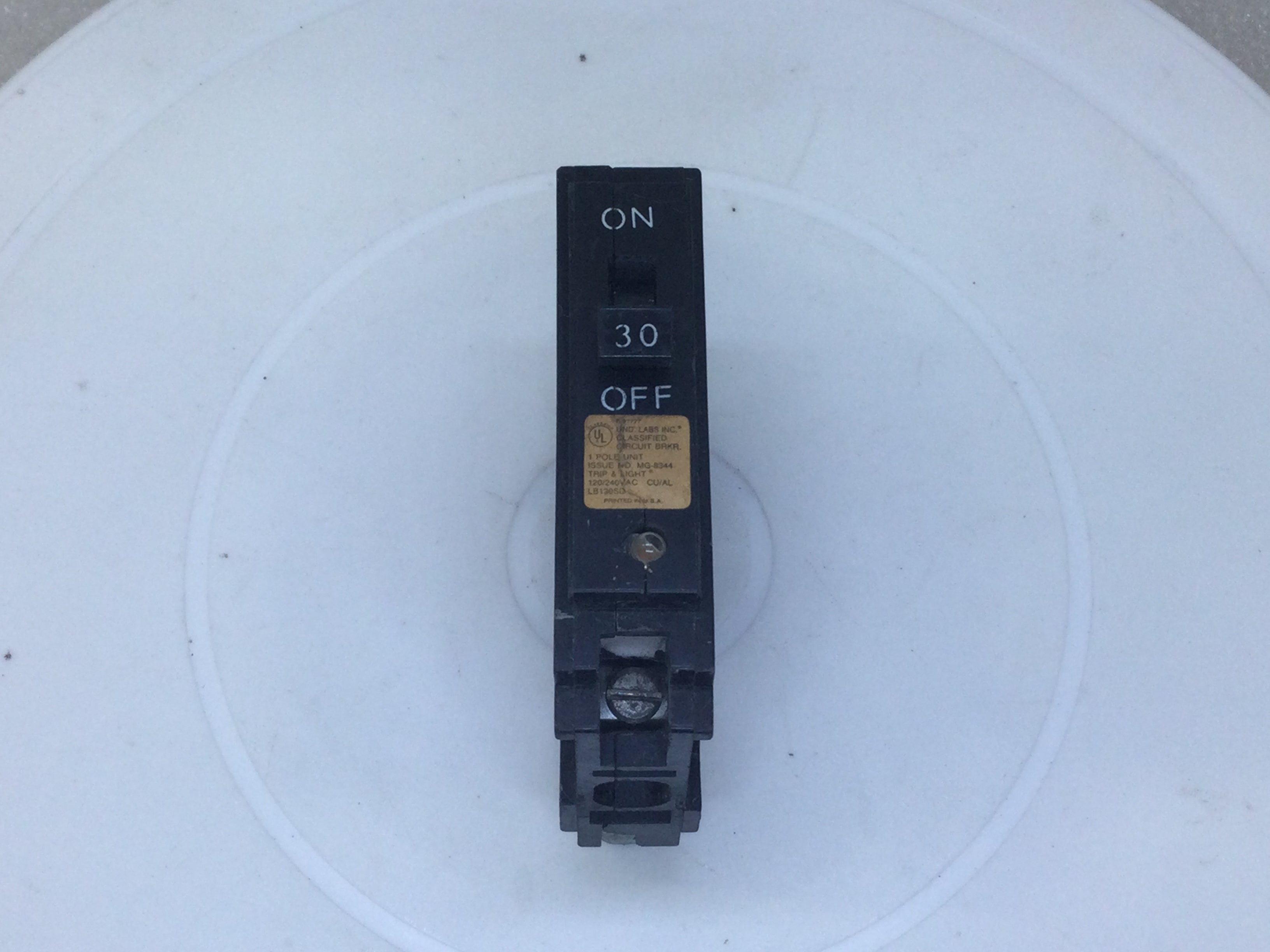 LCB/Trip & Light LB130SD 30 Amp 1 Pole 120/240V Circuit Breaker