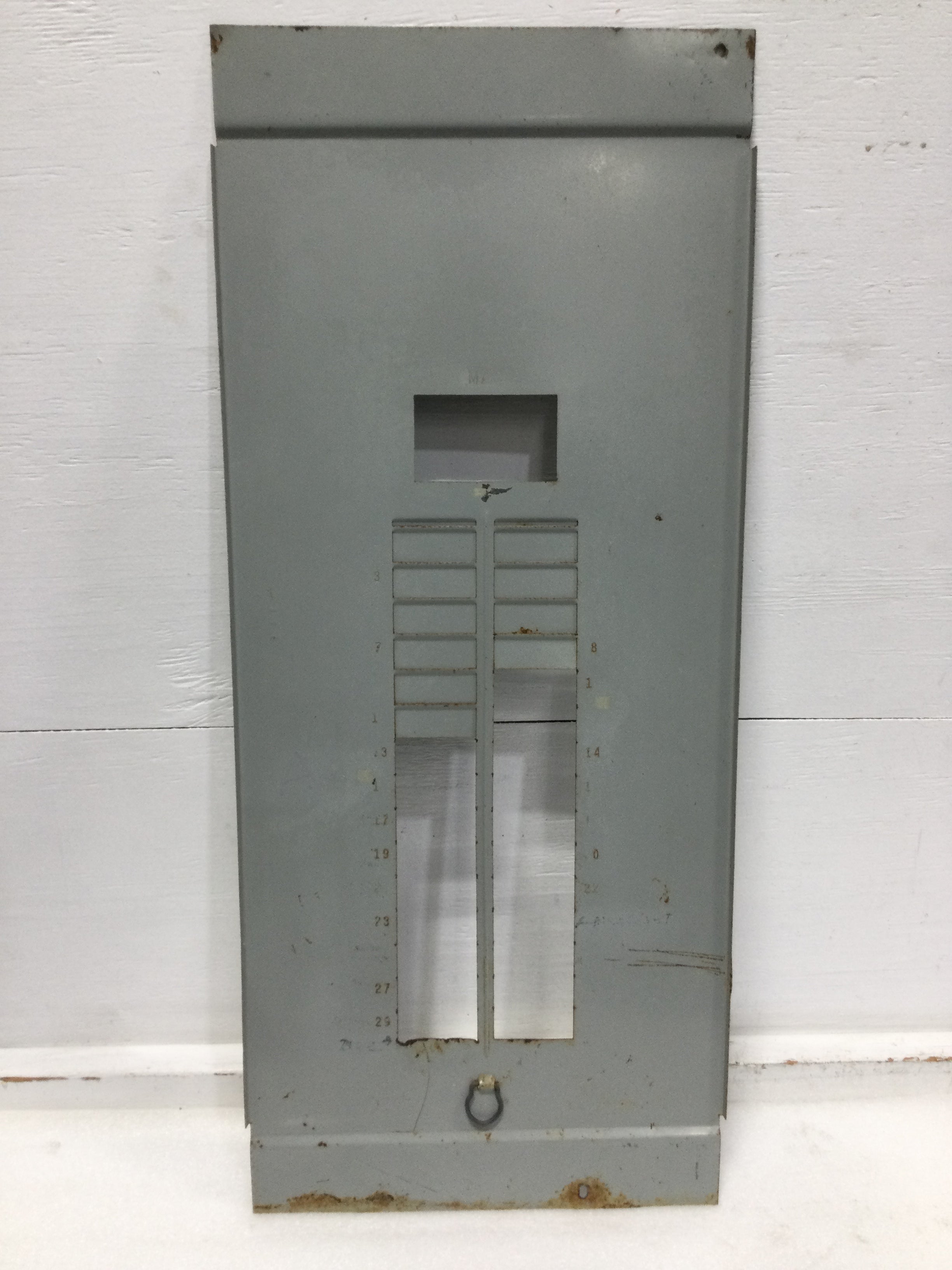 Siemens W3030ML1200CU 200 Amp 30 Space 120/240V Dead Front w/Main 33"