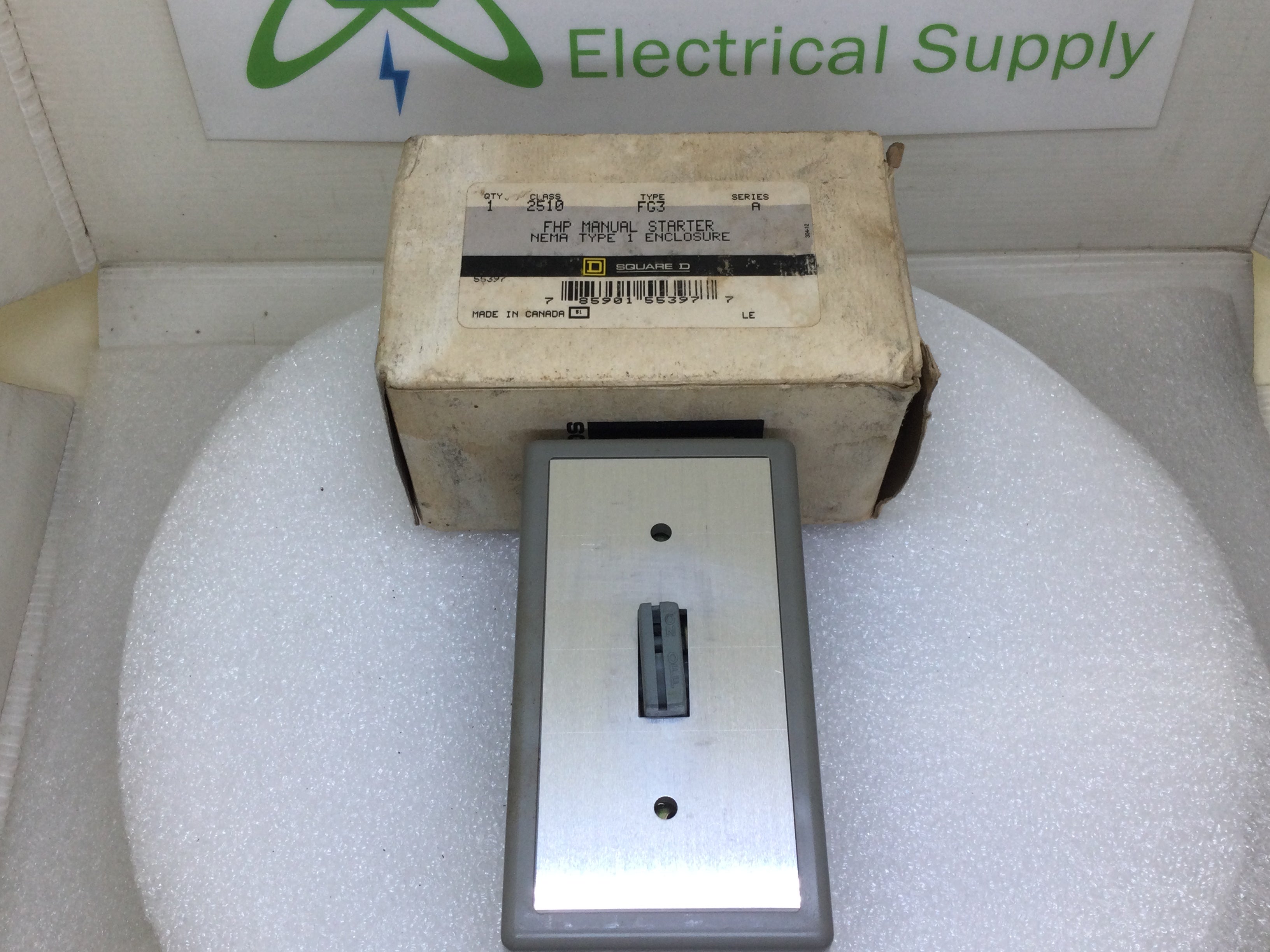 Square D Class 2510 Type FG3 Series A FHP Manual Starter Nema 1 Enclos