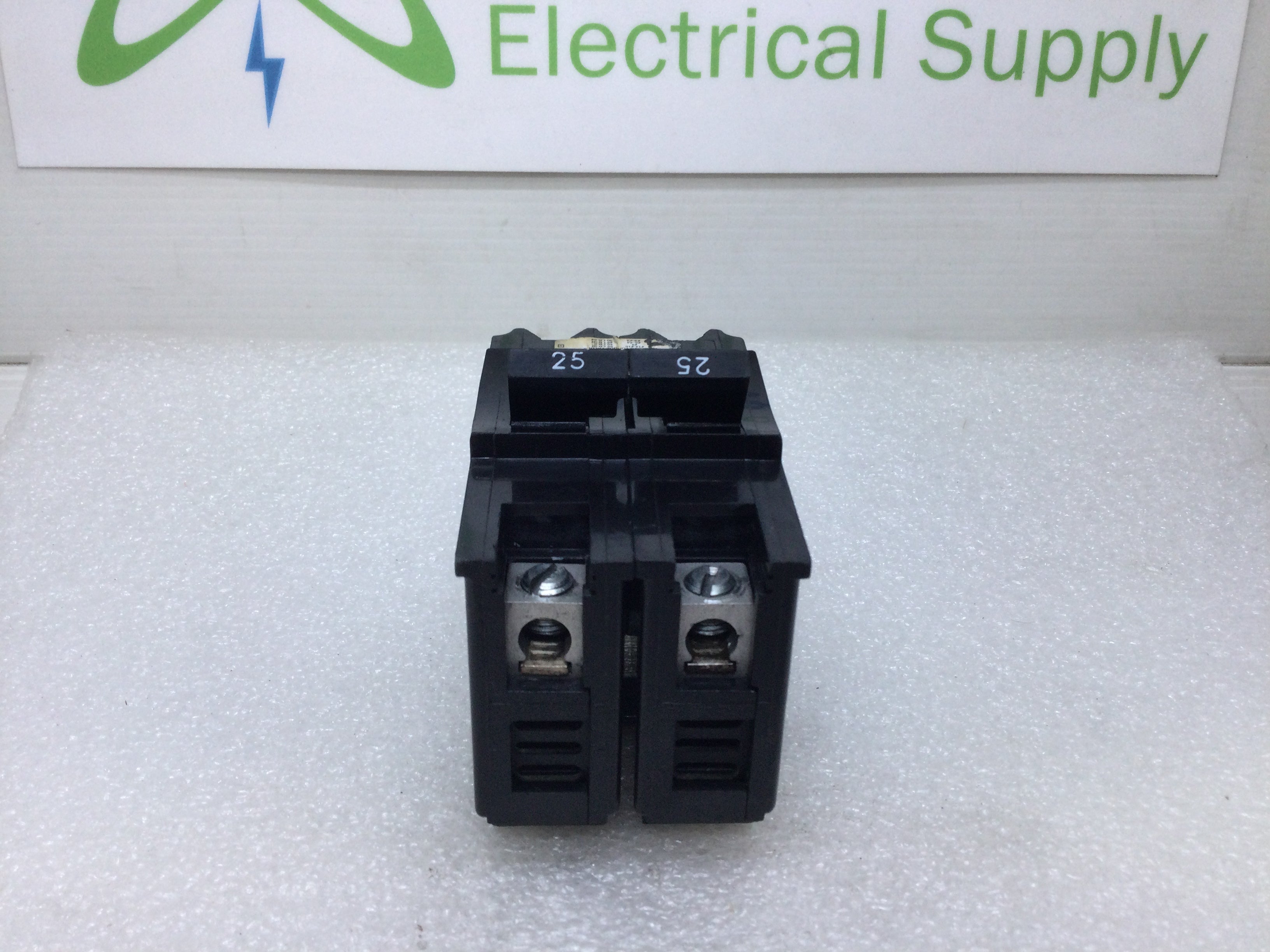 American/Federal Pioneer NA225 25 Amp 2 Pole 120/240v Stab Lok NA Circ