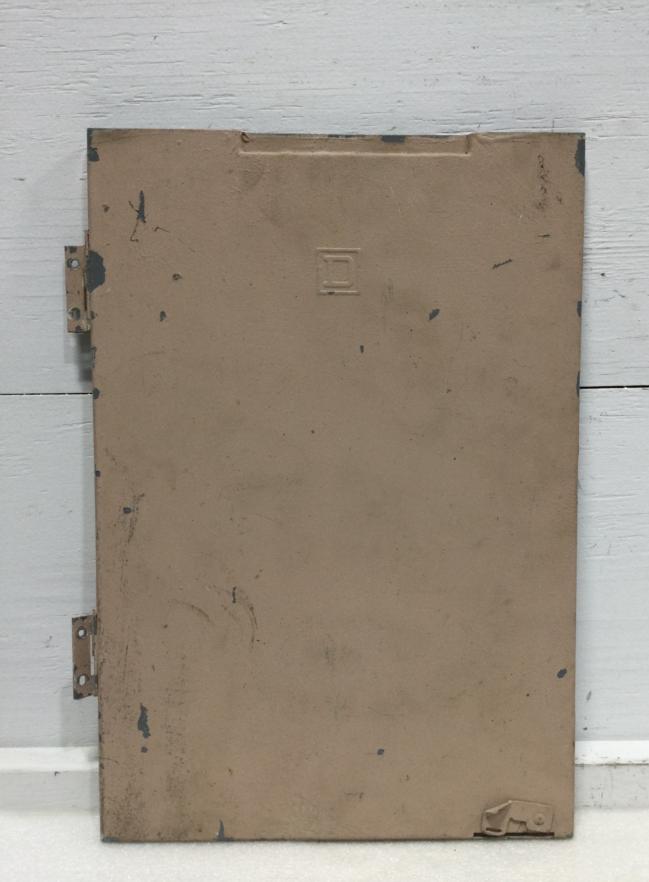 Square D RC816F200C 200A 8 Space 120/240V Hinged Cover/Door Only 20 1/