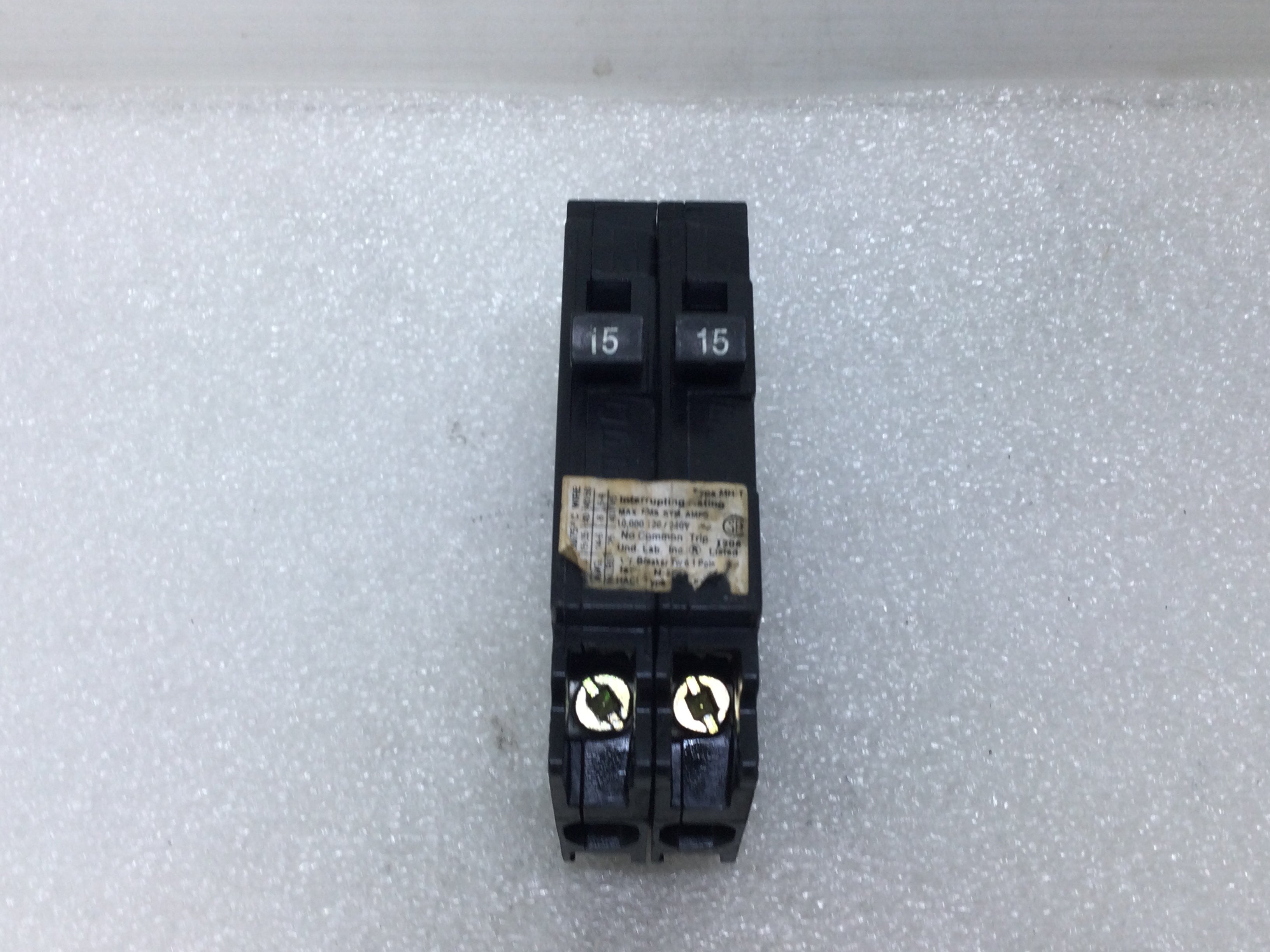 Murray MP1515N 15 Amp 2 Pole 120/240V Type MH-T Circuit Breaker