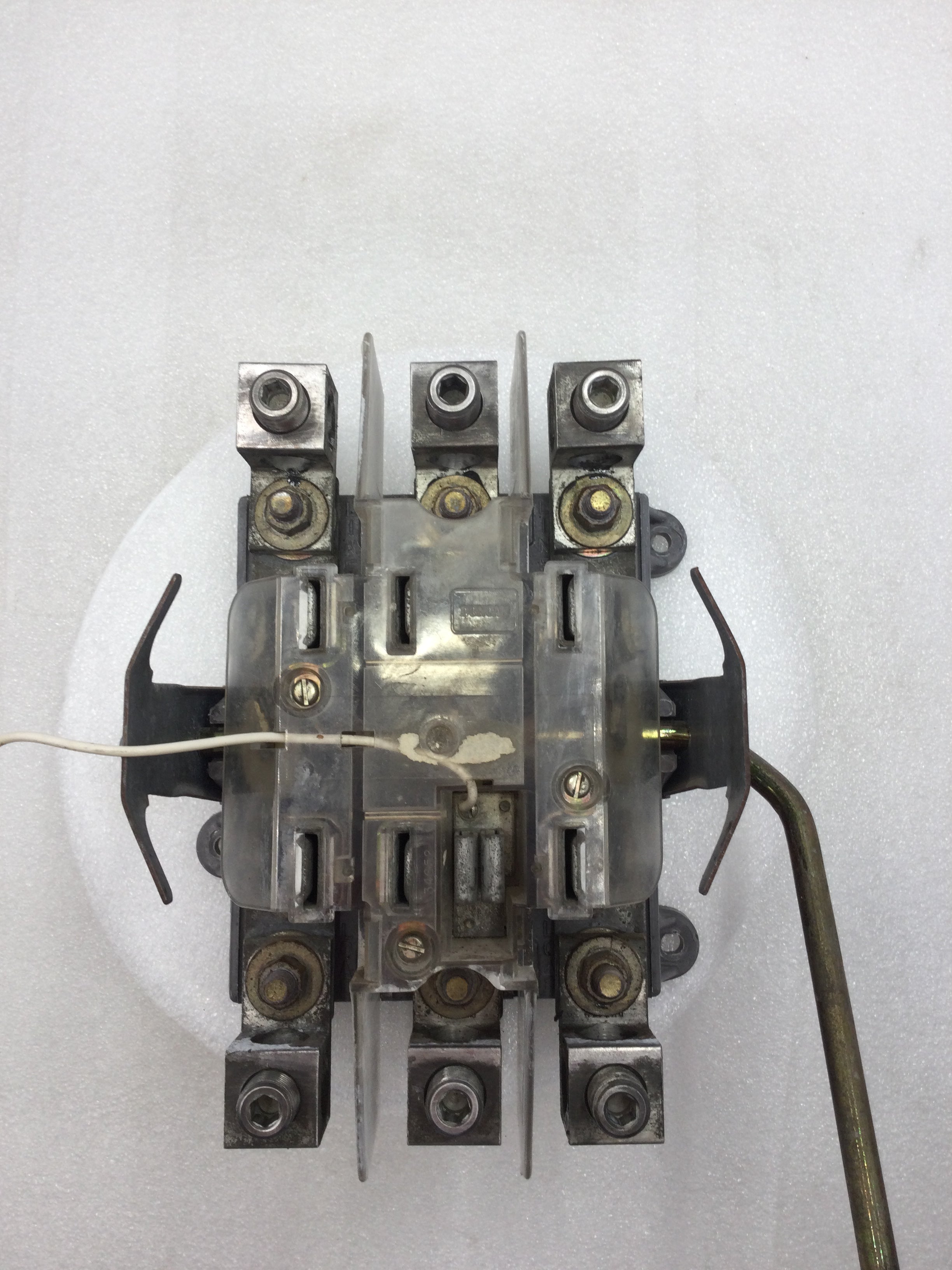Duncan 400 Amp 3 Phase 7 Jaw Continuous Meter Socket w/Bypass
