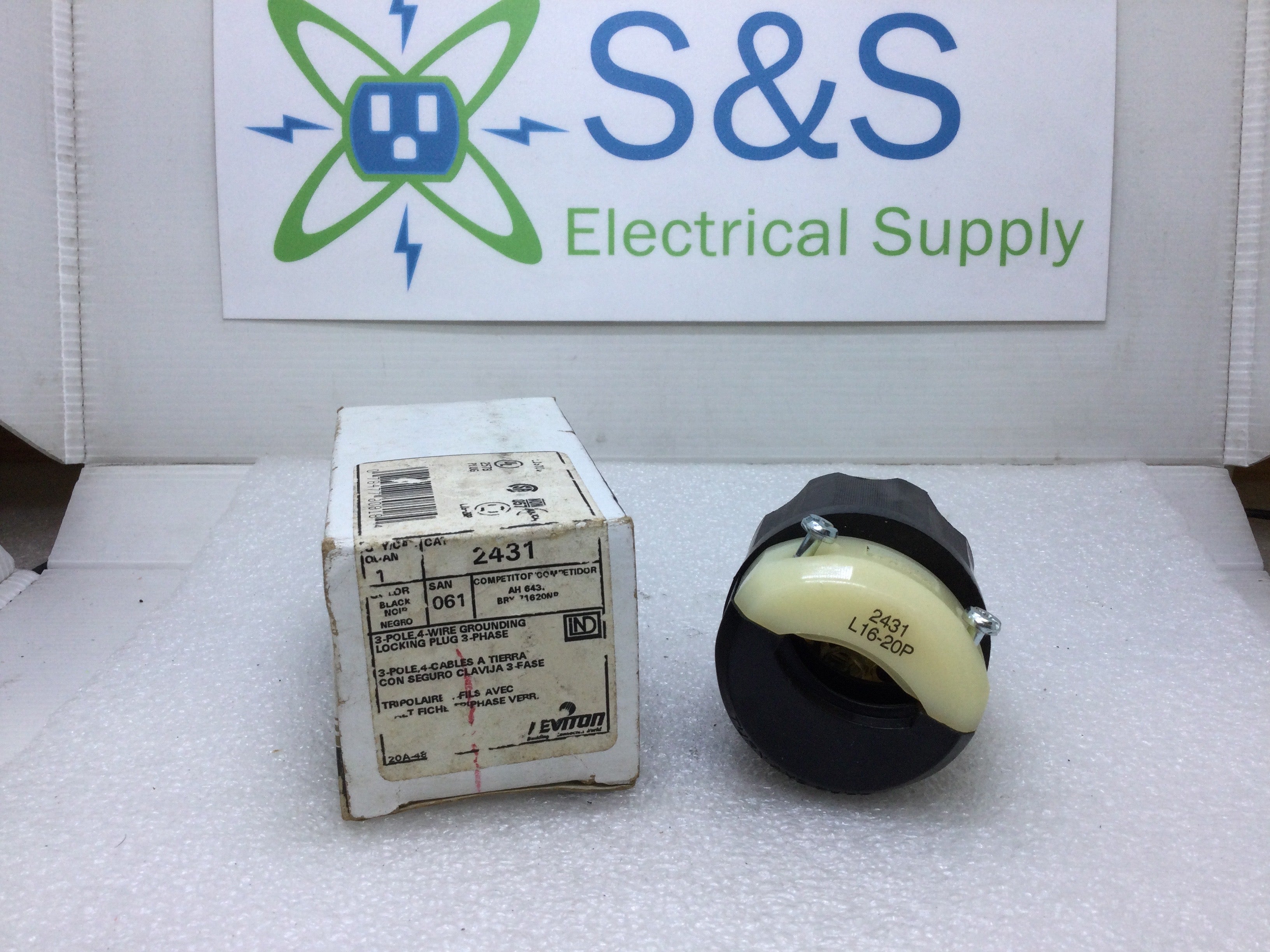 Leviton 2431 20 Amp 480V Locking Plug 3-Phase 3-Pole 4-Wire Grounding