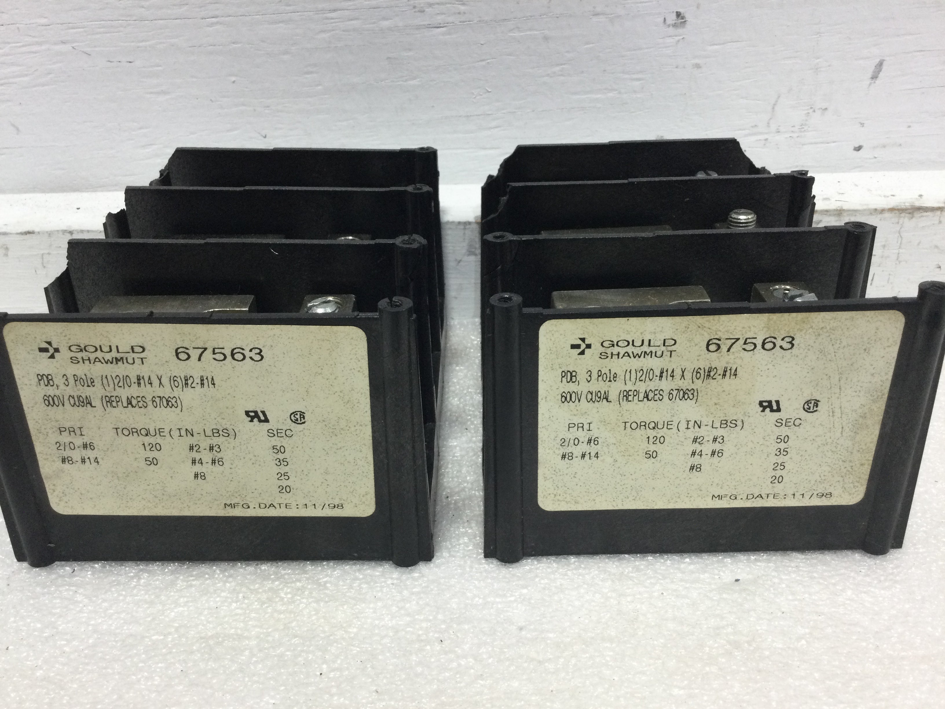 Gould Shawmut 67563 power distribution block - Lot of 2