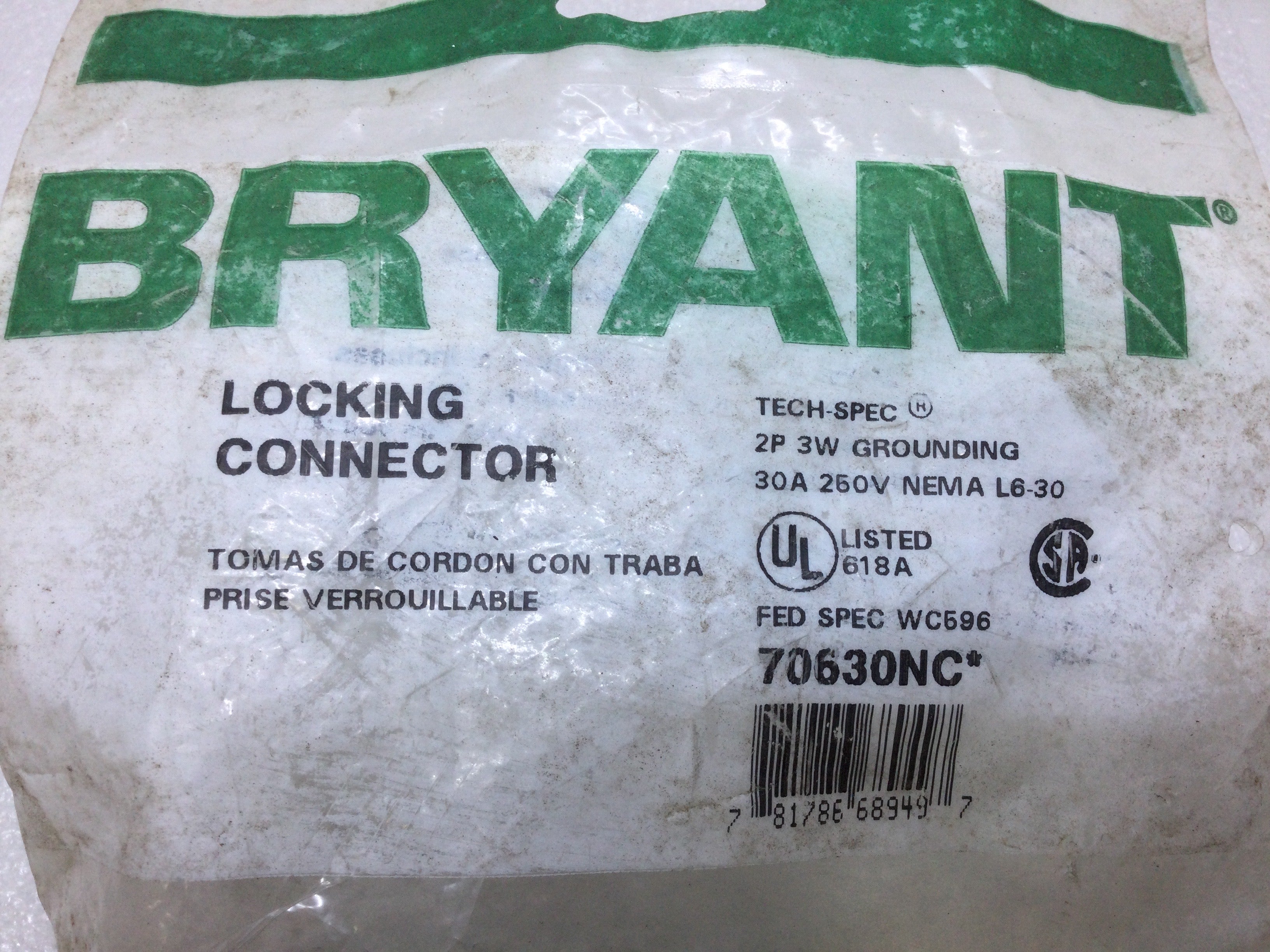Bryant 70630NC Locking Connector 30 Amp 250V 2-Phase 3-Wire Grounding