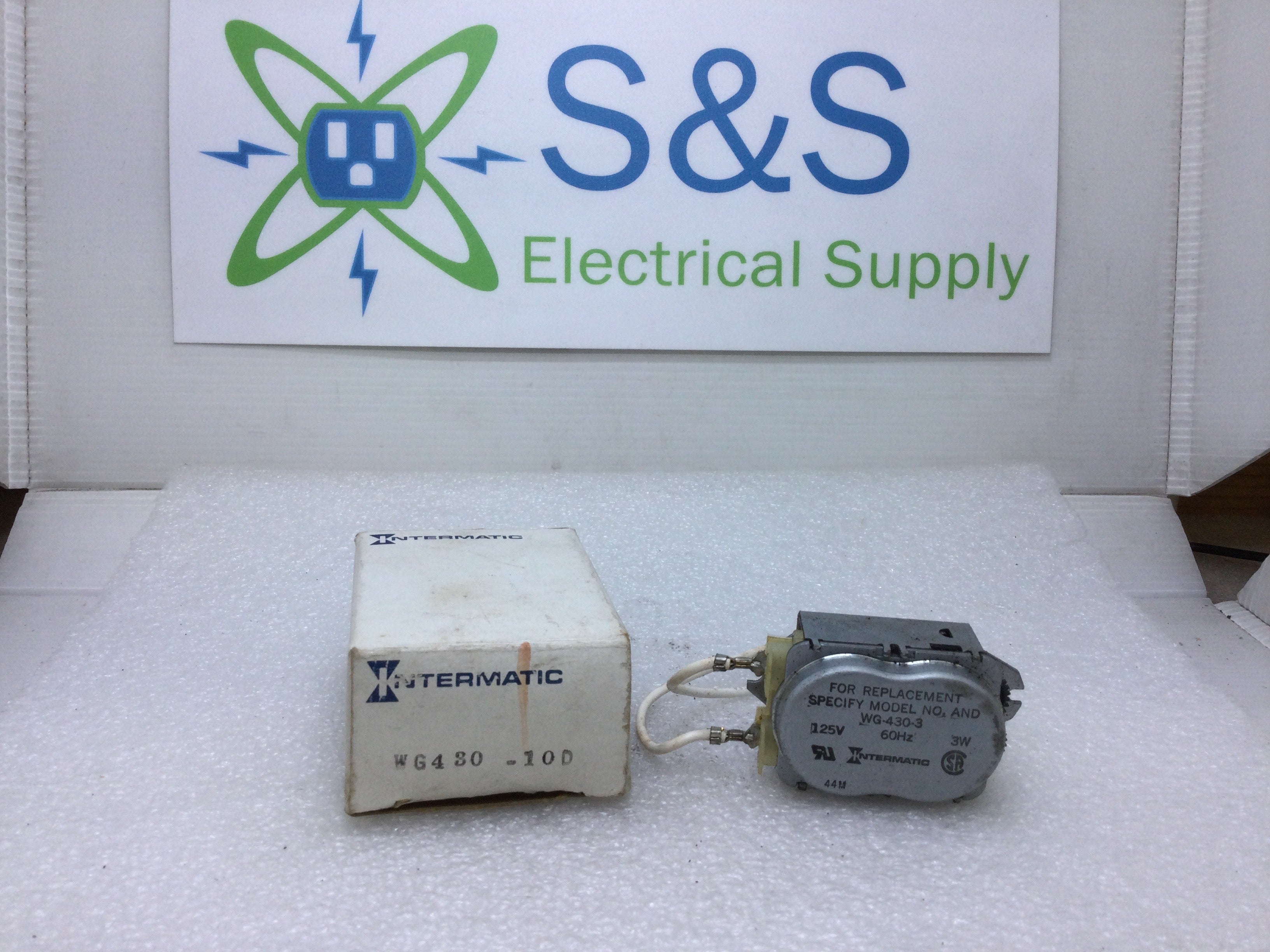 Intermatic WG430-3 Time Clock Timer Motor 125V 60Hz 3 Watts