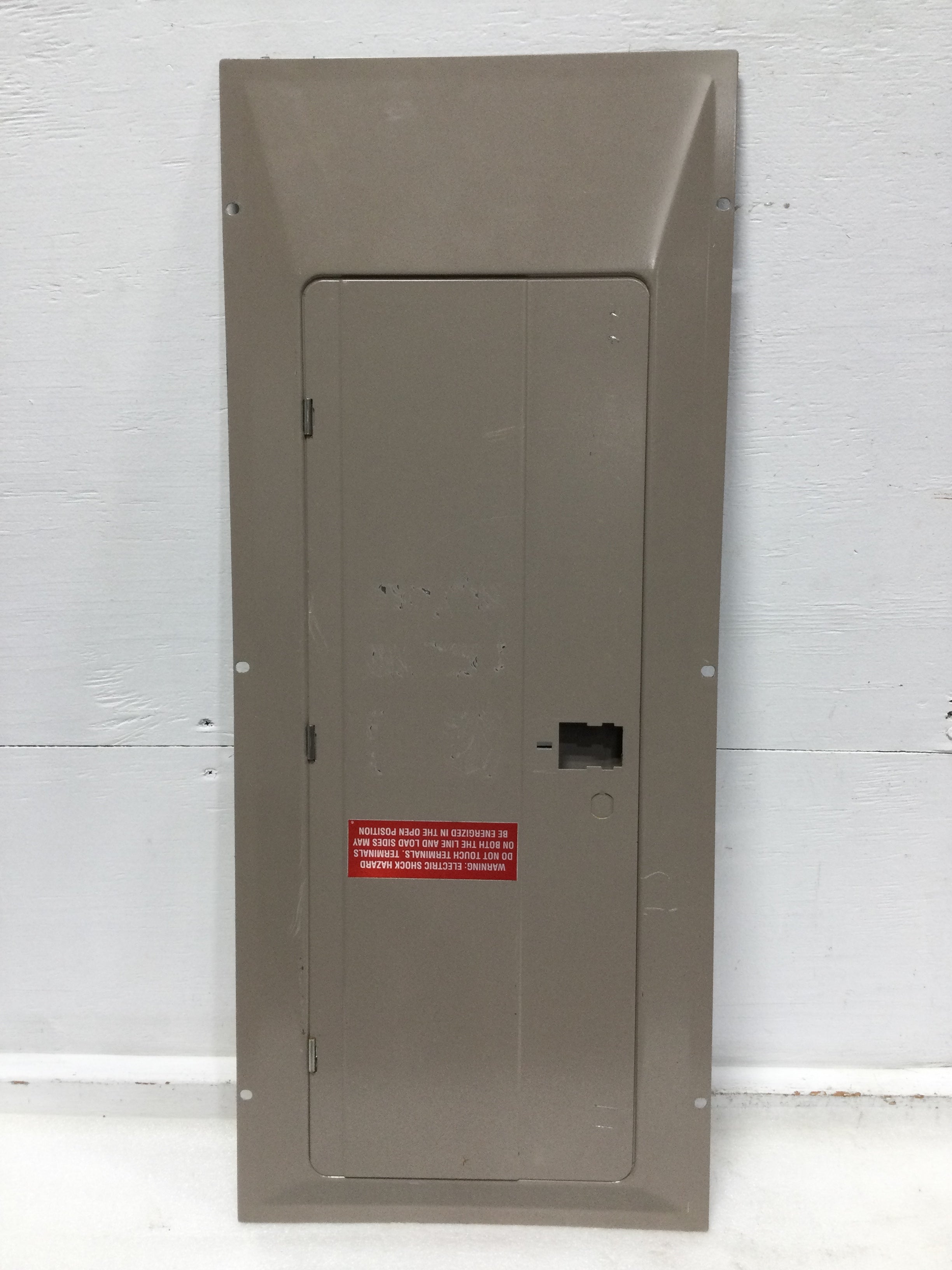 Eaton 225 Amp 32 Space 120/240V Panel Door w/Main 34 1/8" x 14 3/8"