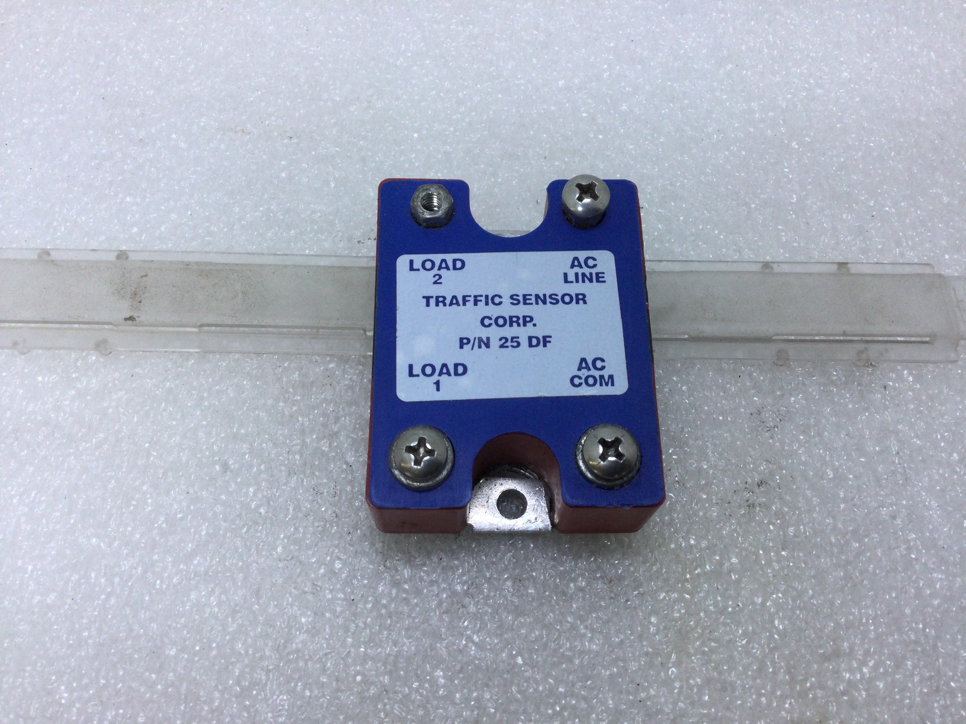 TSC/Traffic Sensor Corp. Panel Mount Flasher Part # 25DF 60-135VAC 25A