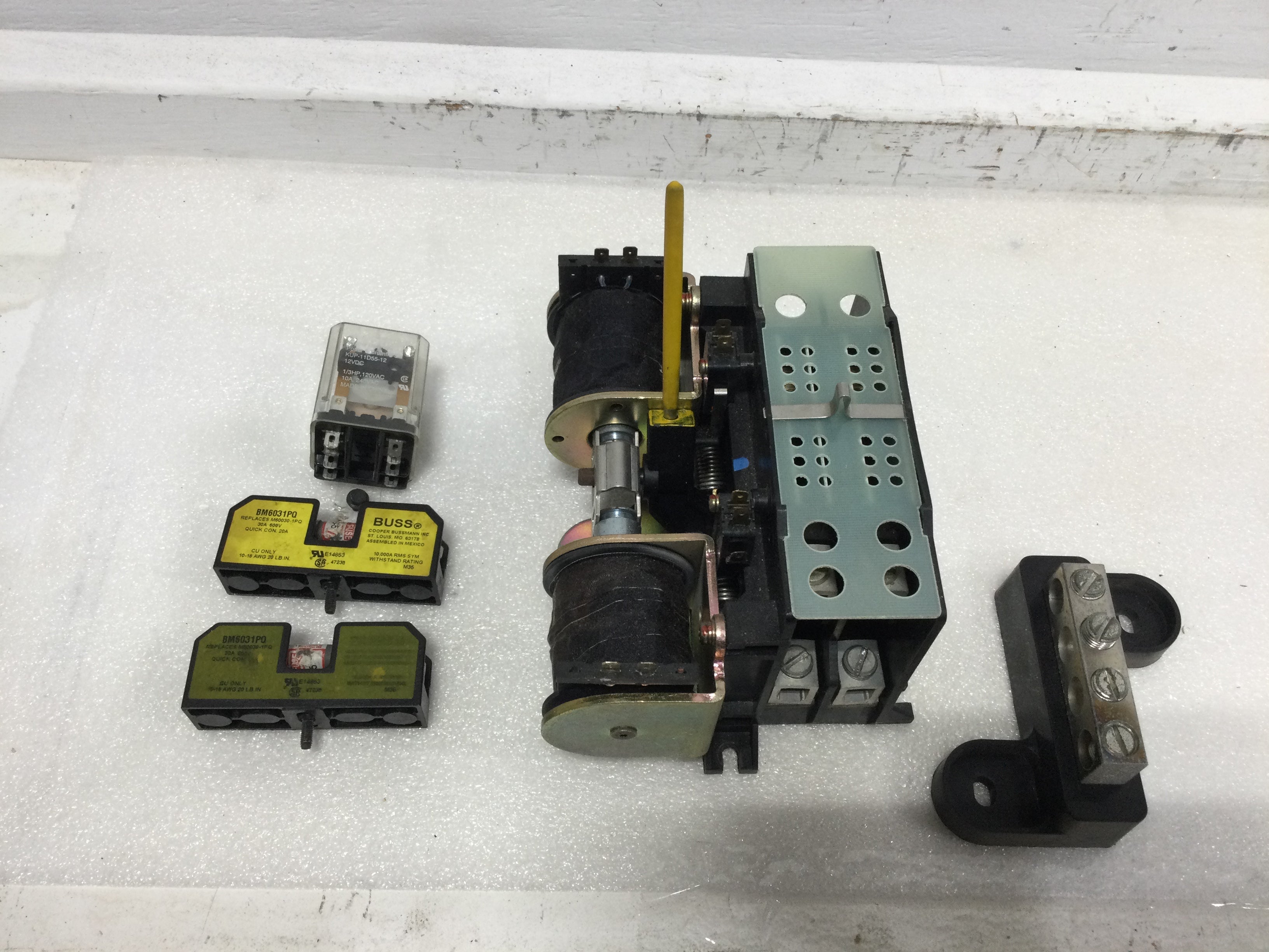 Generac RTSN100A3 100 Amp 120/240v Single Phase RTS Transfer Switch Co