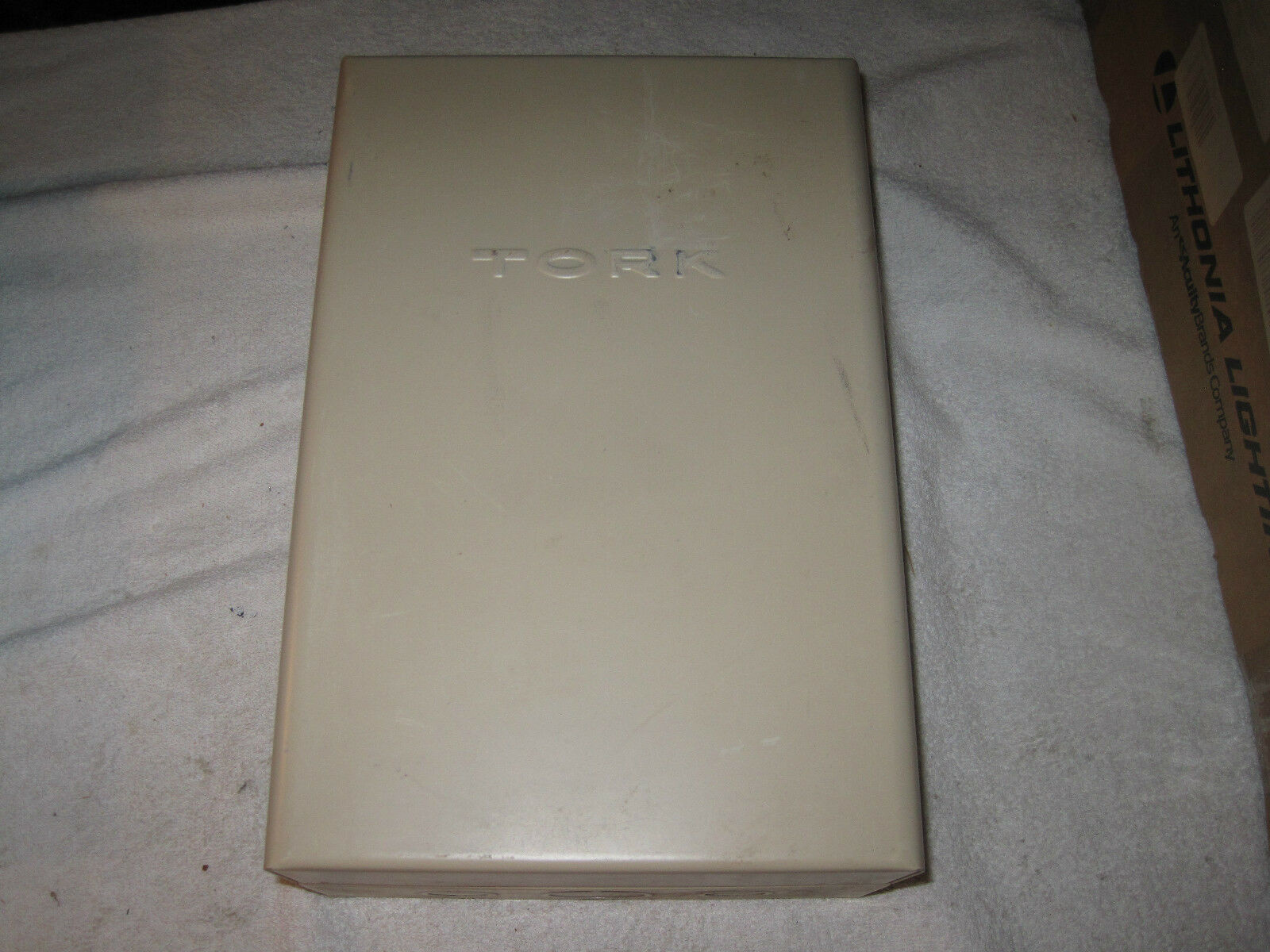 Tork T903 Lighting Control Center, 120/208/240/277, 20 Amps