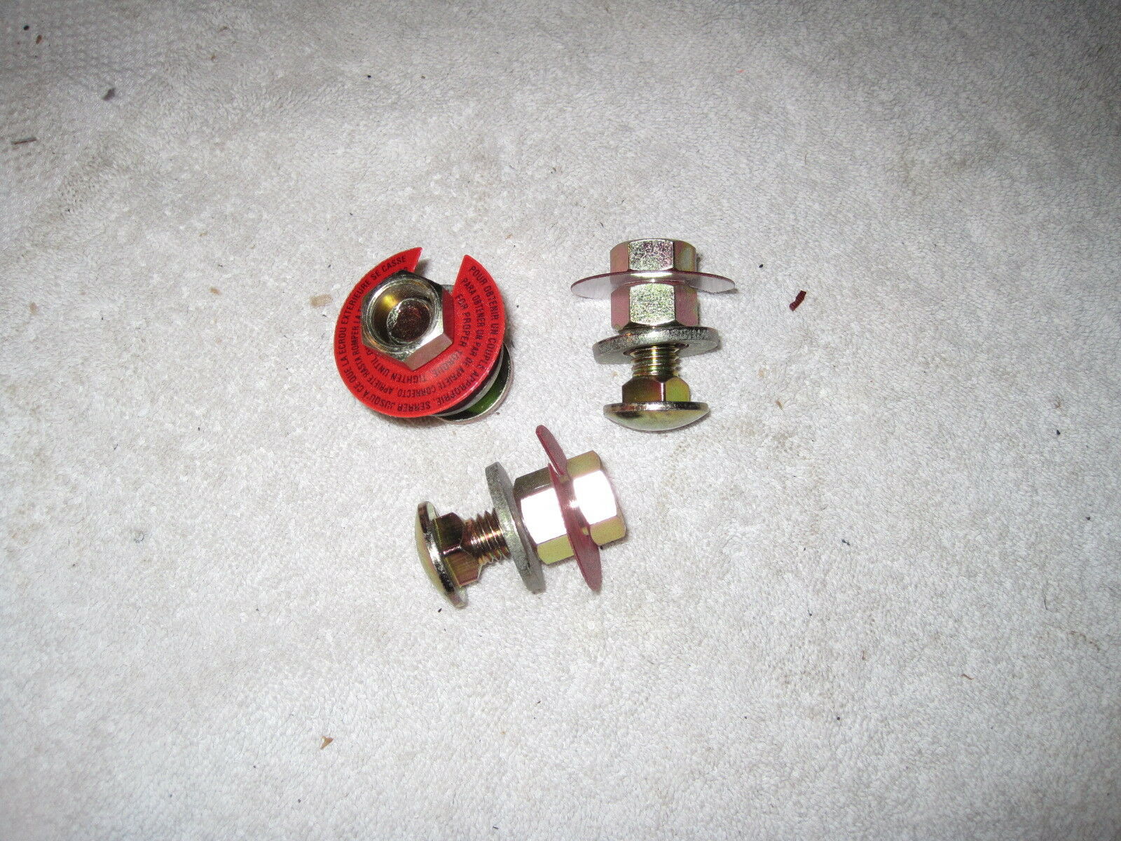 Square D Ezmh113-125 Meter-Pak Meter Socket Bus Bar Bolts W/ Nuts