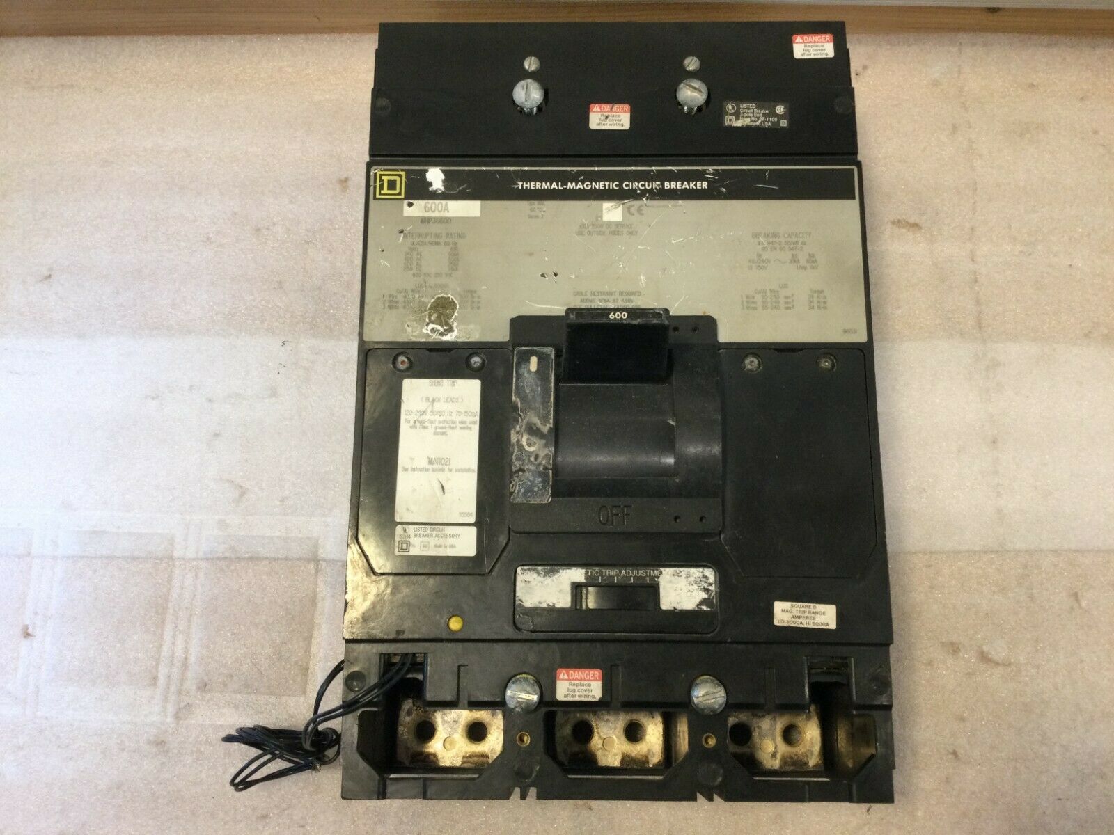 Square D Mhp36600 600 Amp 3 Pole 600 Volt W/Shunt Trip Circuit Breaker