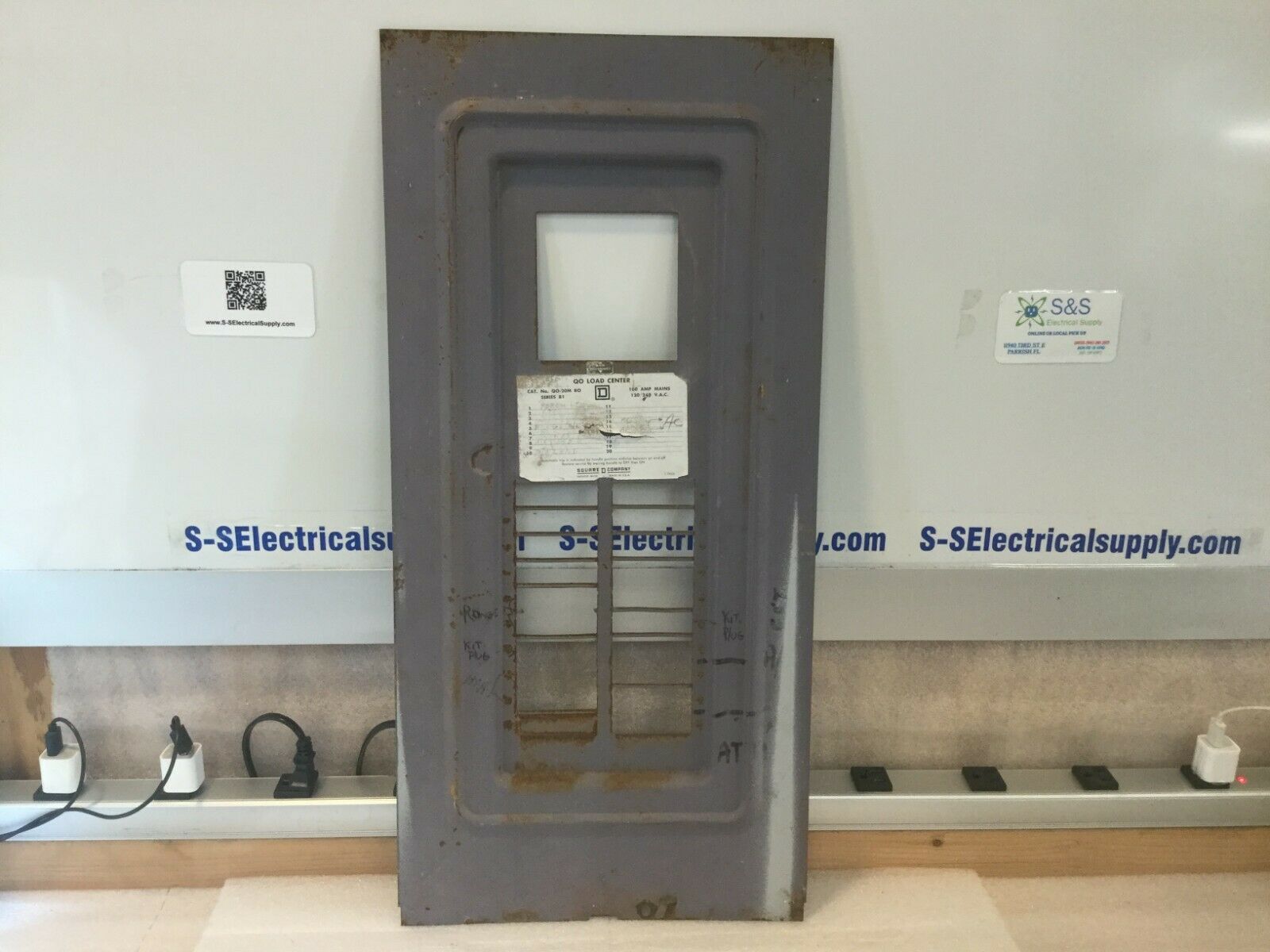 Square D Q0-20m Ro Qo Load Center, Series B1 100 Amp 120/240v