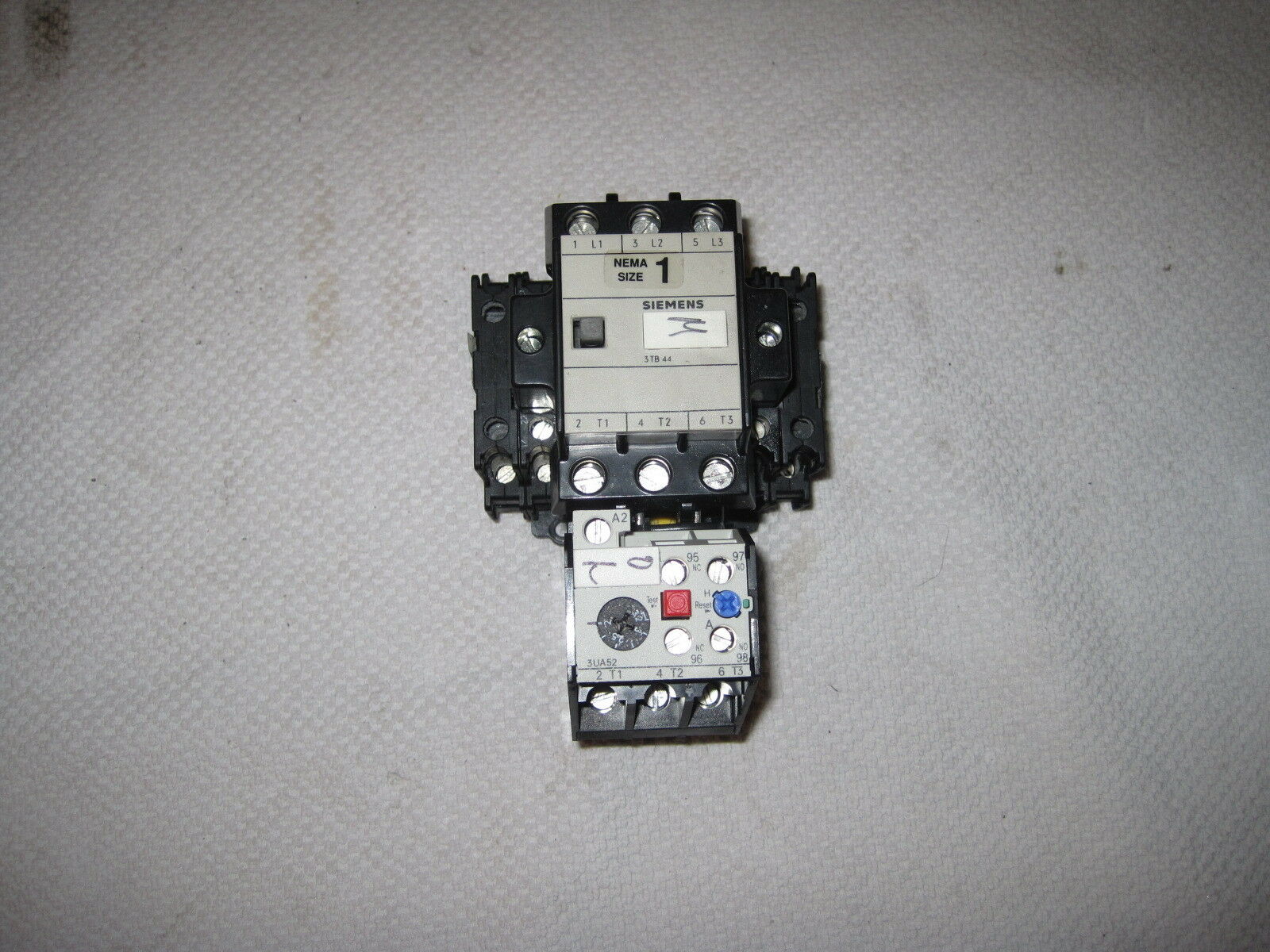 Siemens Contactor 3tb44 17-0a With 3ua52 00-1d 2-3 2a Solid State Over