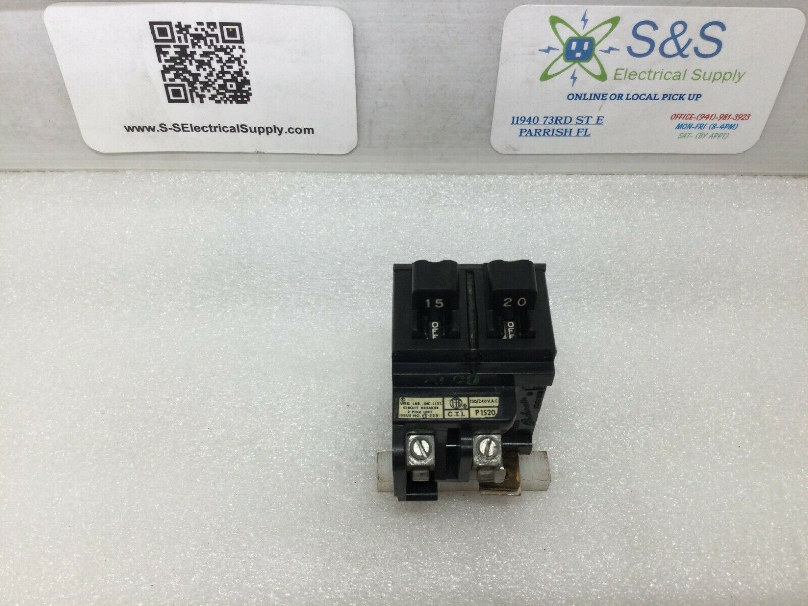 Pushmatic Bulldog P1520 ITE Siemens 2 pole 15/20 Amp 120/240v Circuit