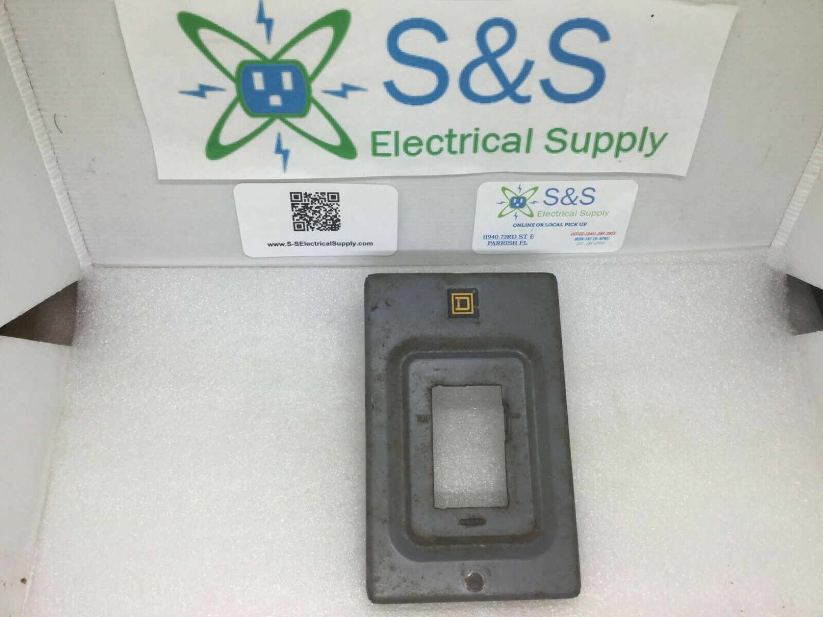 Square D Cover Nema1r Cover Only 120/240v 60 Amp 6 1/4" x 4"