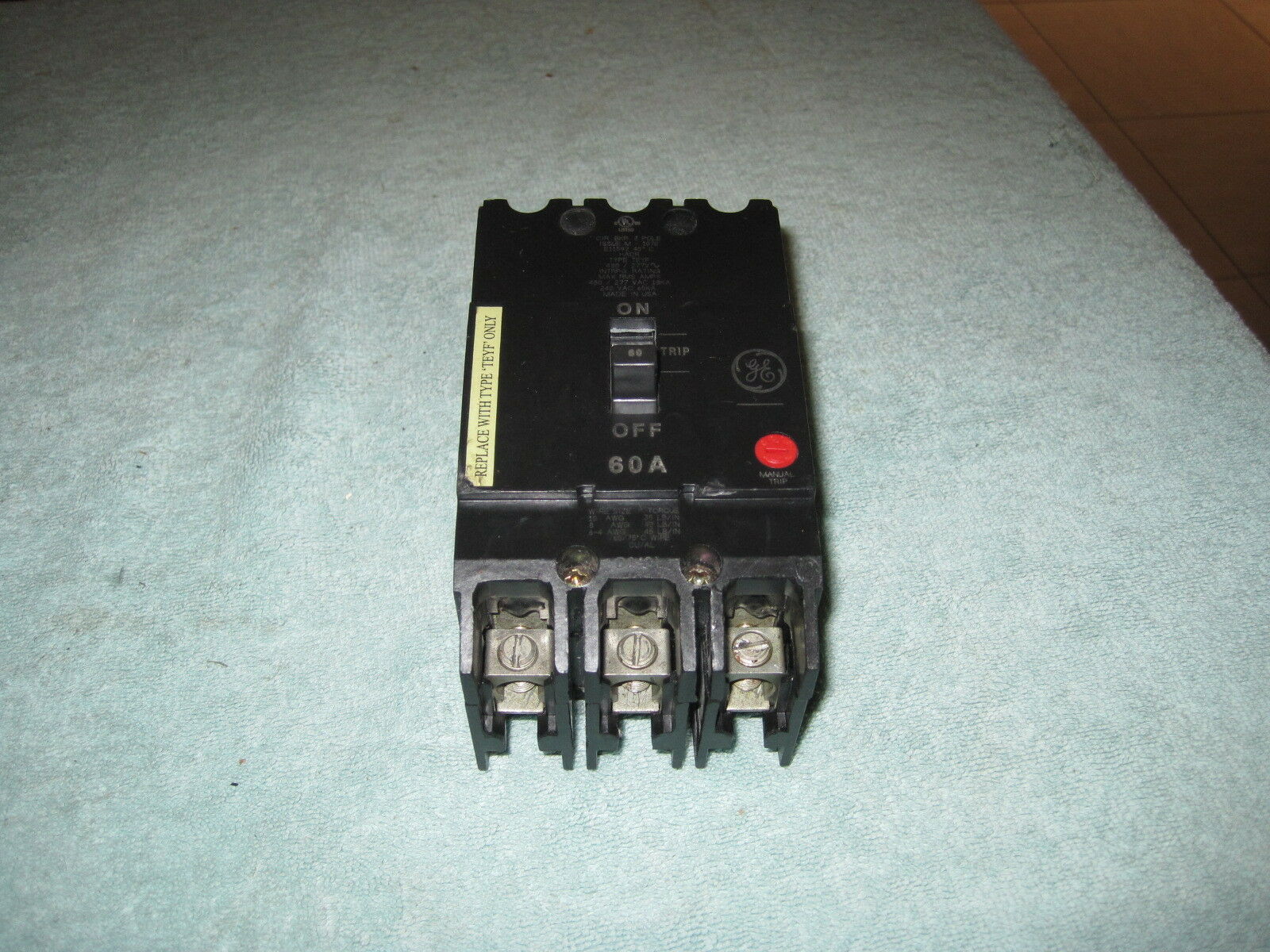 General Electric Teyf360 Molded Case Circuit Breaker 3 Pole 60amp 480/