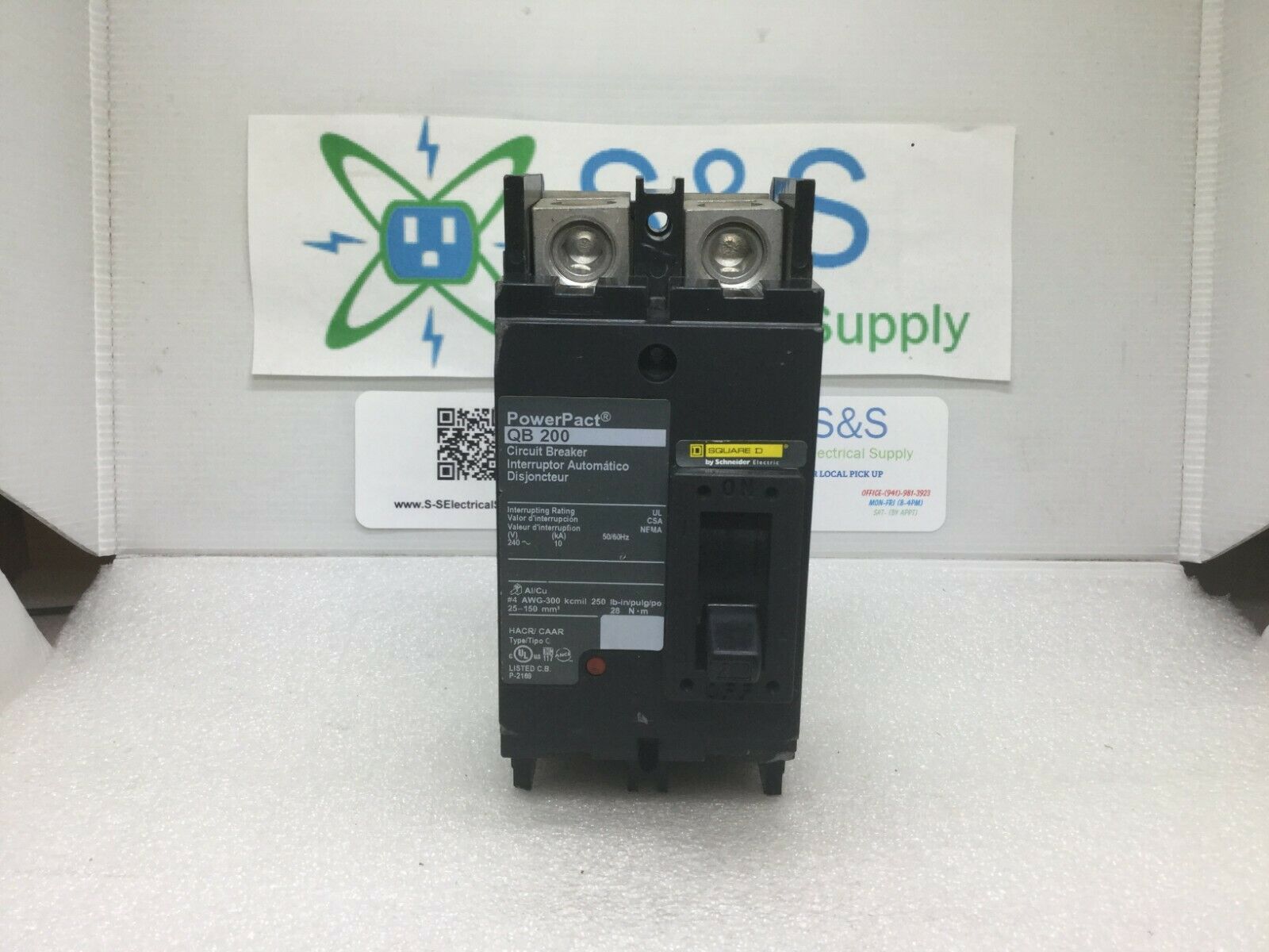 Square D Qbl22200 2 Pole 200 Amp 240 Volt Circuit Breaker - Flawed