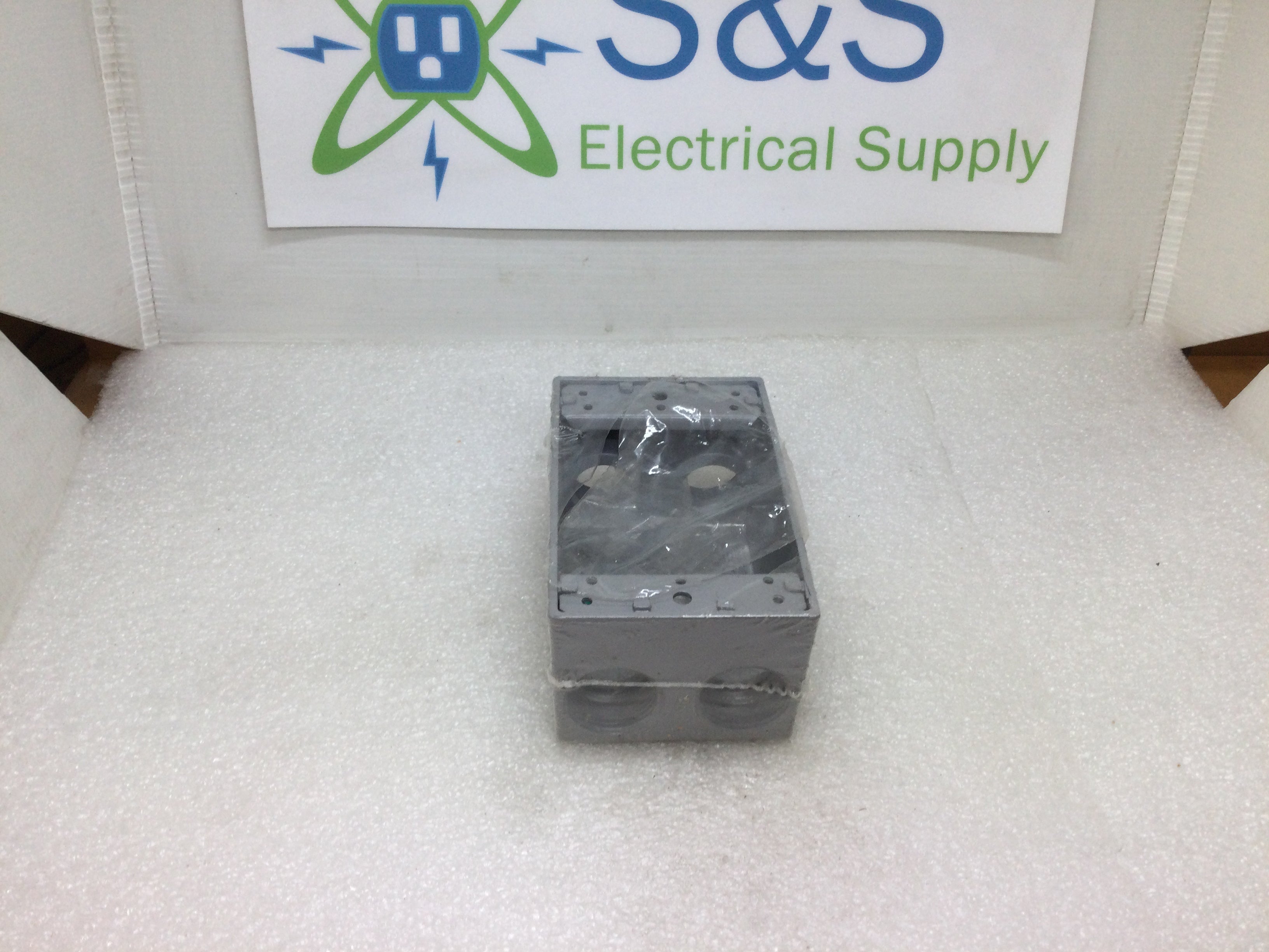 BWF B75-22AV 1 Gang 5 Hole 3/4" Threaded Outlets Nema3R Device Box Gra