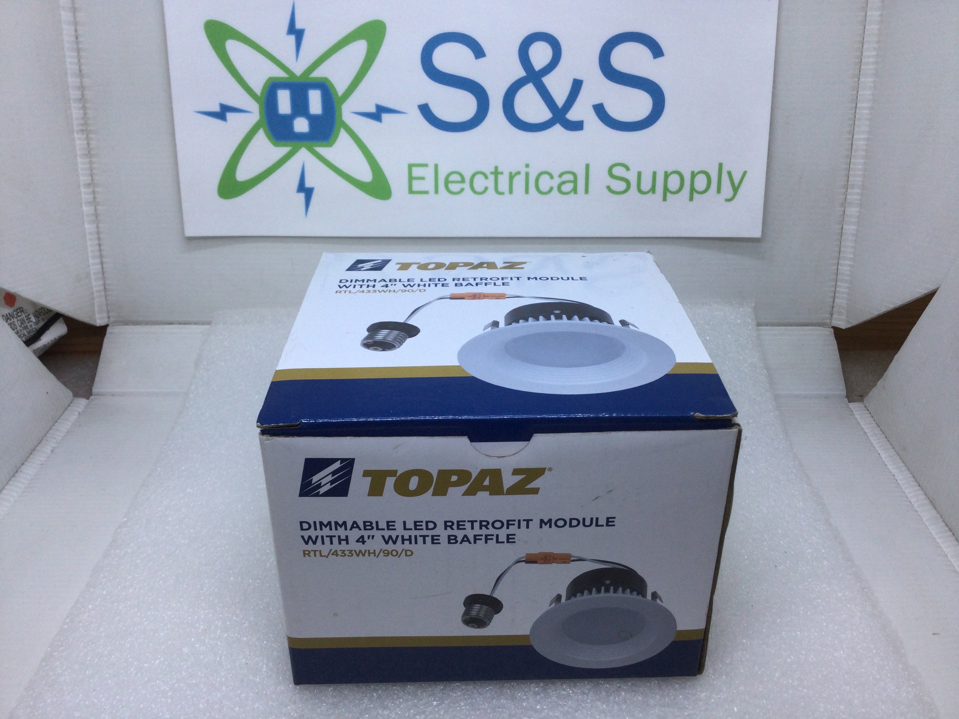 Topaz Dimmable LED Retrofit Module with 4" White Baffle RTL/433WH/90/W