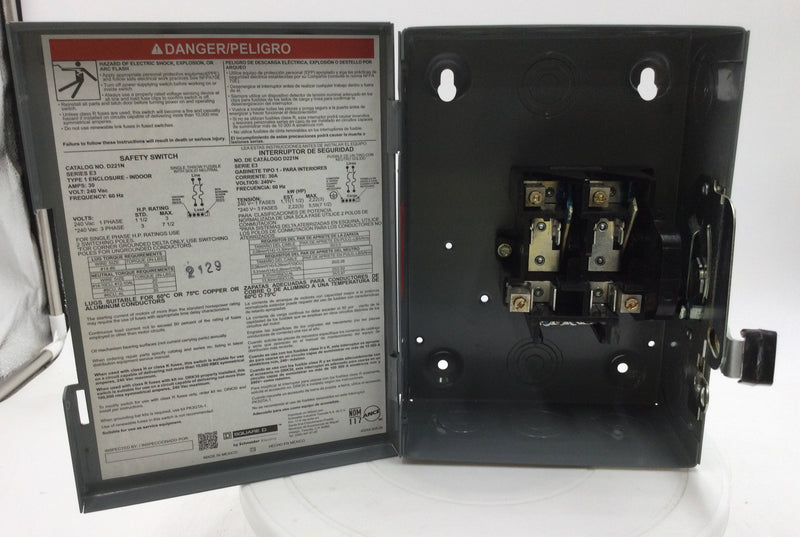 Square D D221N 30 Amp 2 Pole 120/240V Series E3 Fusible Safety Switch