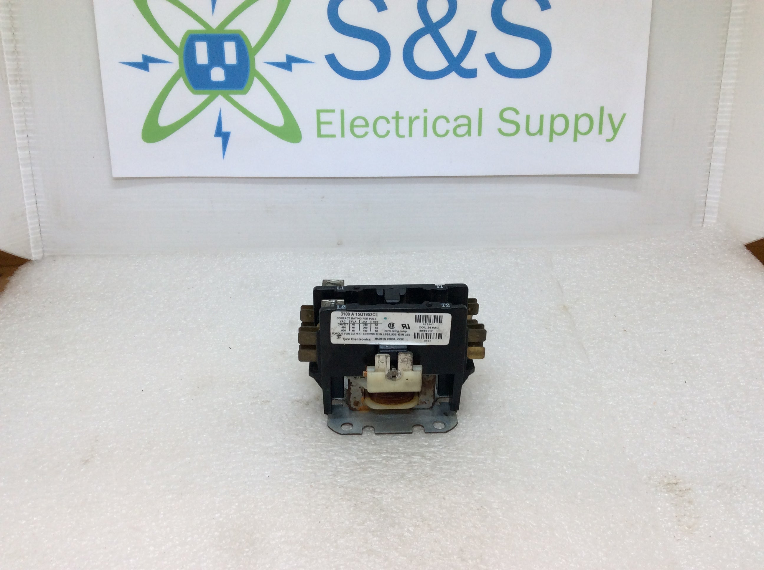 Tyco Electronics 3100A 15Q1952CL Single Pole with Shunt IEC Contactor