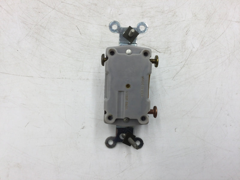 Slater Electric Medalist 717-BR 15A 120/240V 3-Position Center Off