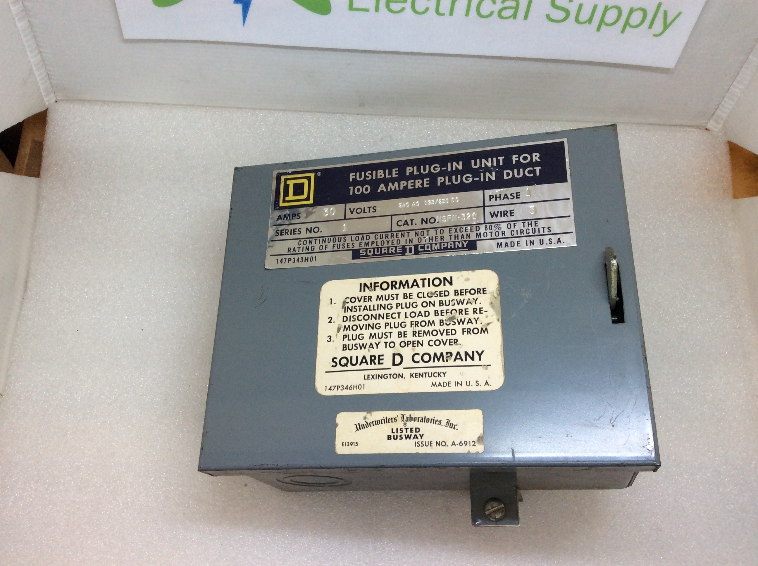 Square D NSFN-321 Fusible Bus Plug 30 Amps 240VAC 1 Phase 3 Wire Serie