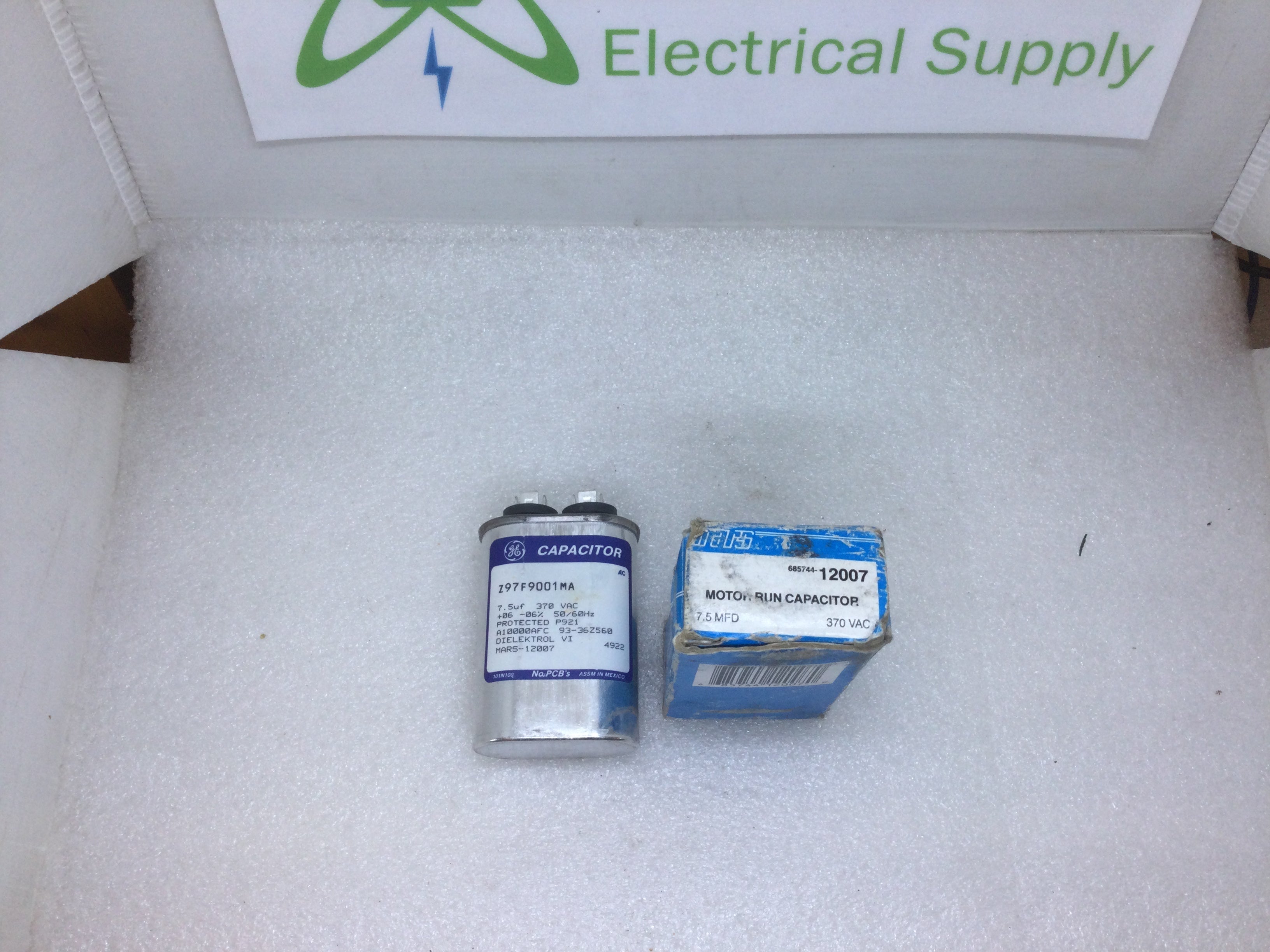 GE/Mars 12007 Run Capacitor 7.5uF 370VAC +06 -06% 50/60Hz Non-PCB New